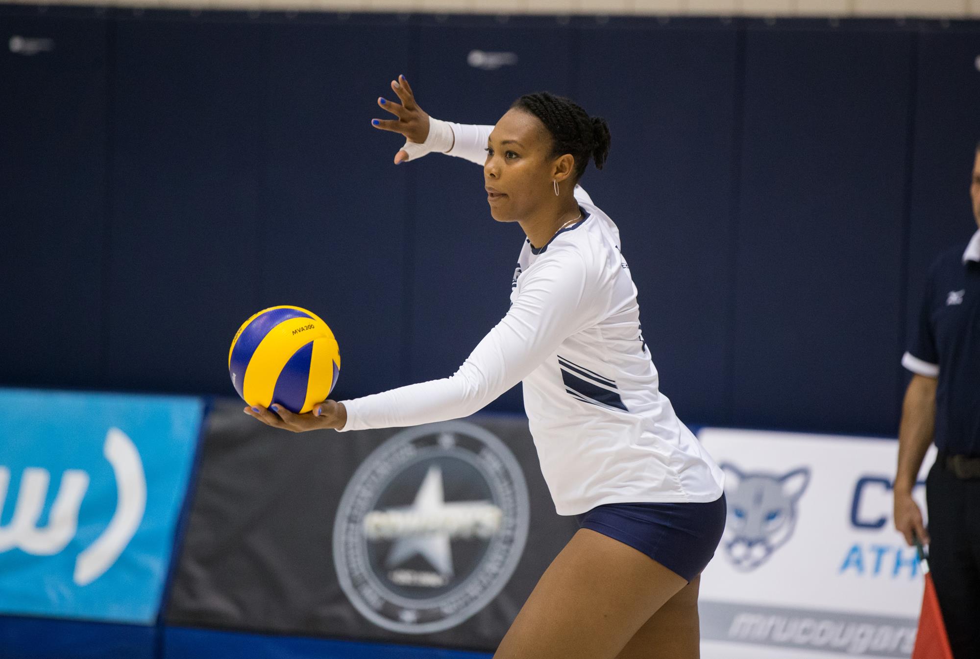 Tasha Holness - 2019-20 - Women's Volleyball - Mount Royal University ...