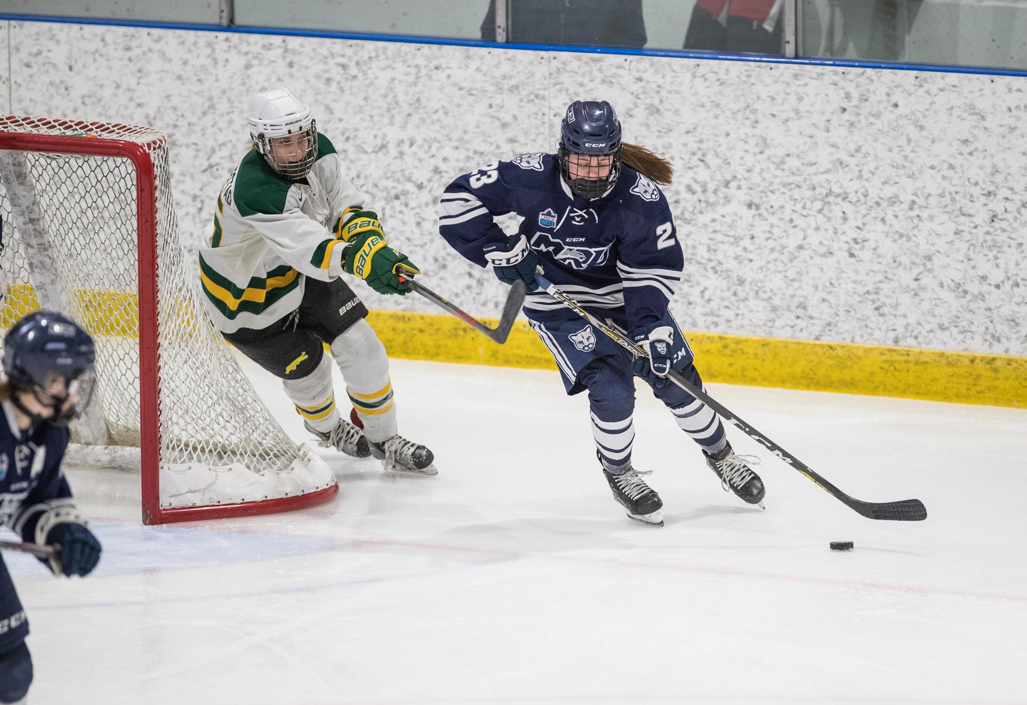 Emma Bergesen - 2023-24 - Women's Hockey - Mount Royal University ...