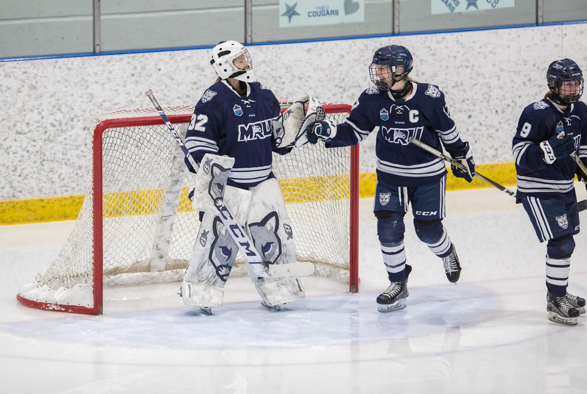 Daria O'Neill - 2019-20 - Women's Hockey - Mount Royal University ...