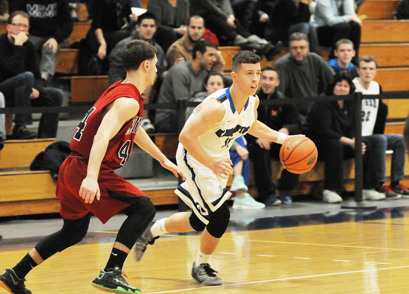 Connor Nicholson - Men's Basketball - Mount Saint Mary College Athletics