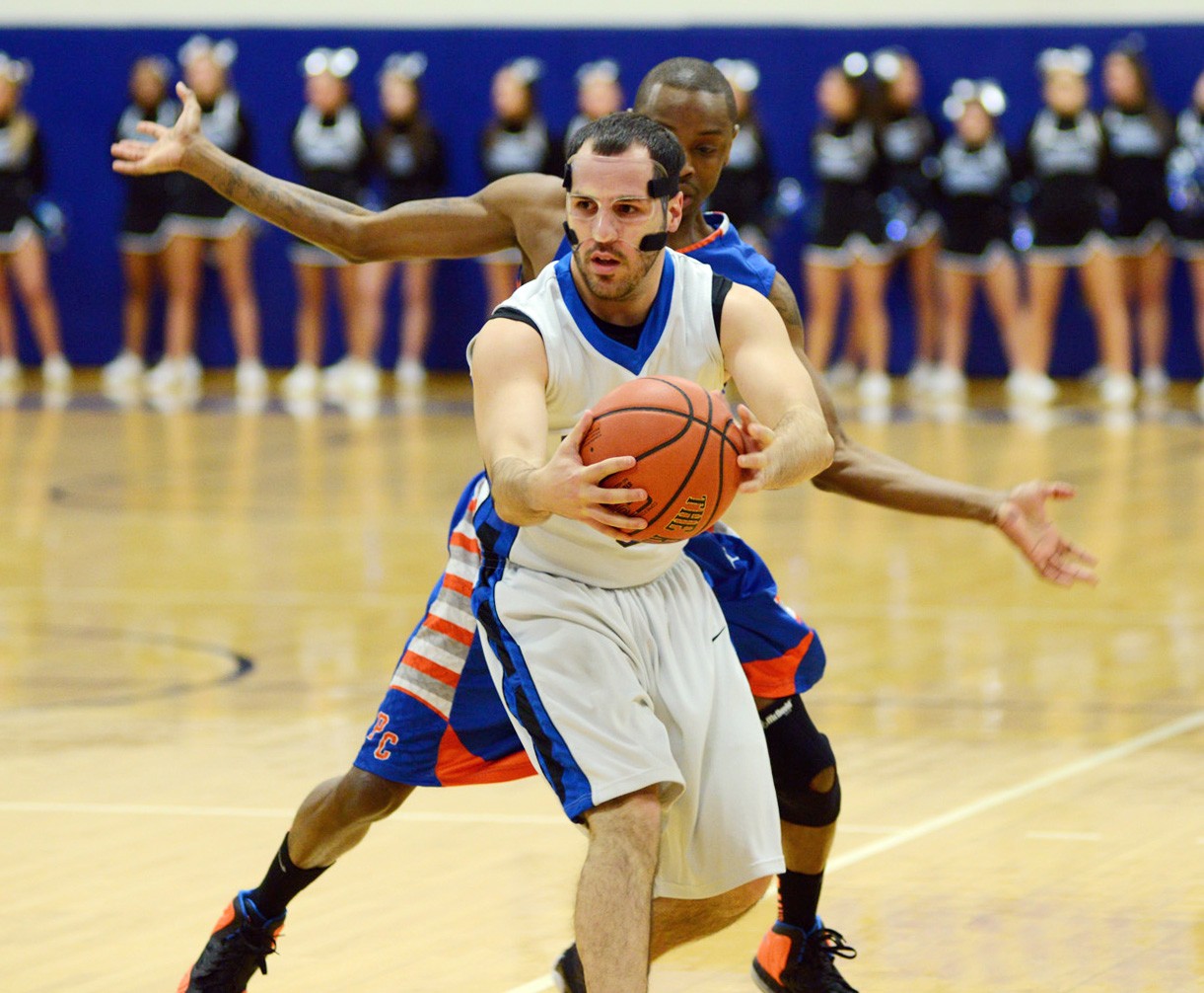 Dylan McCann - Men's Basketball - Mount Saint Mary College Athletics