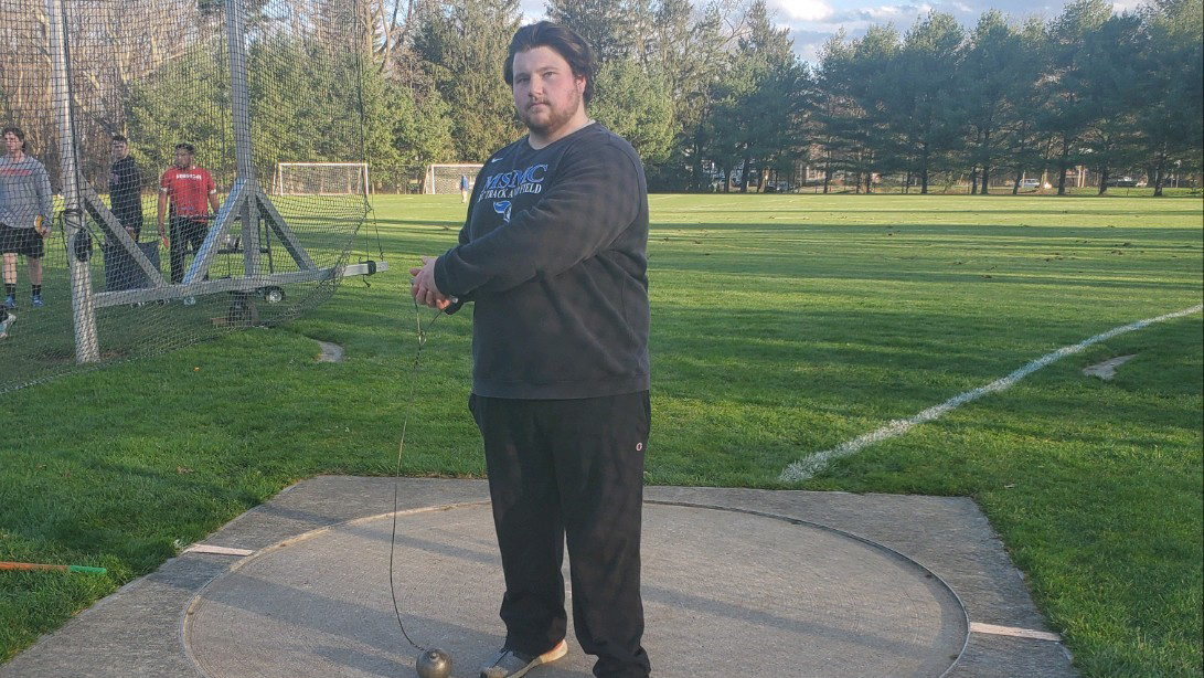 Andrew Maloy - Men's Track and Field - Mount Saint Mary College Athletics