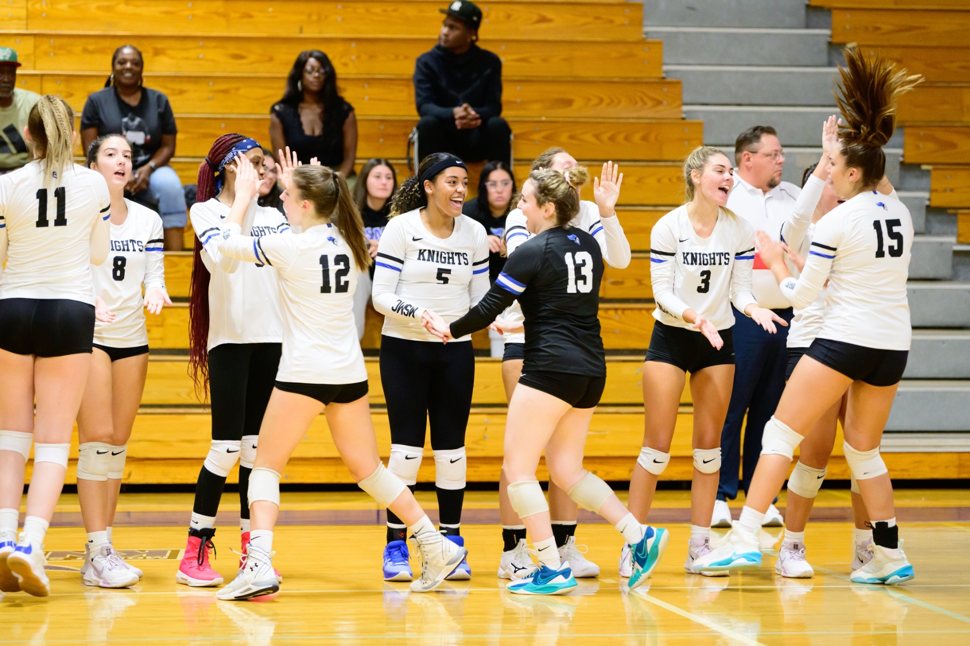The Mount Triumphs Over CMSV - Mount Saint Mary College Athletics