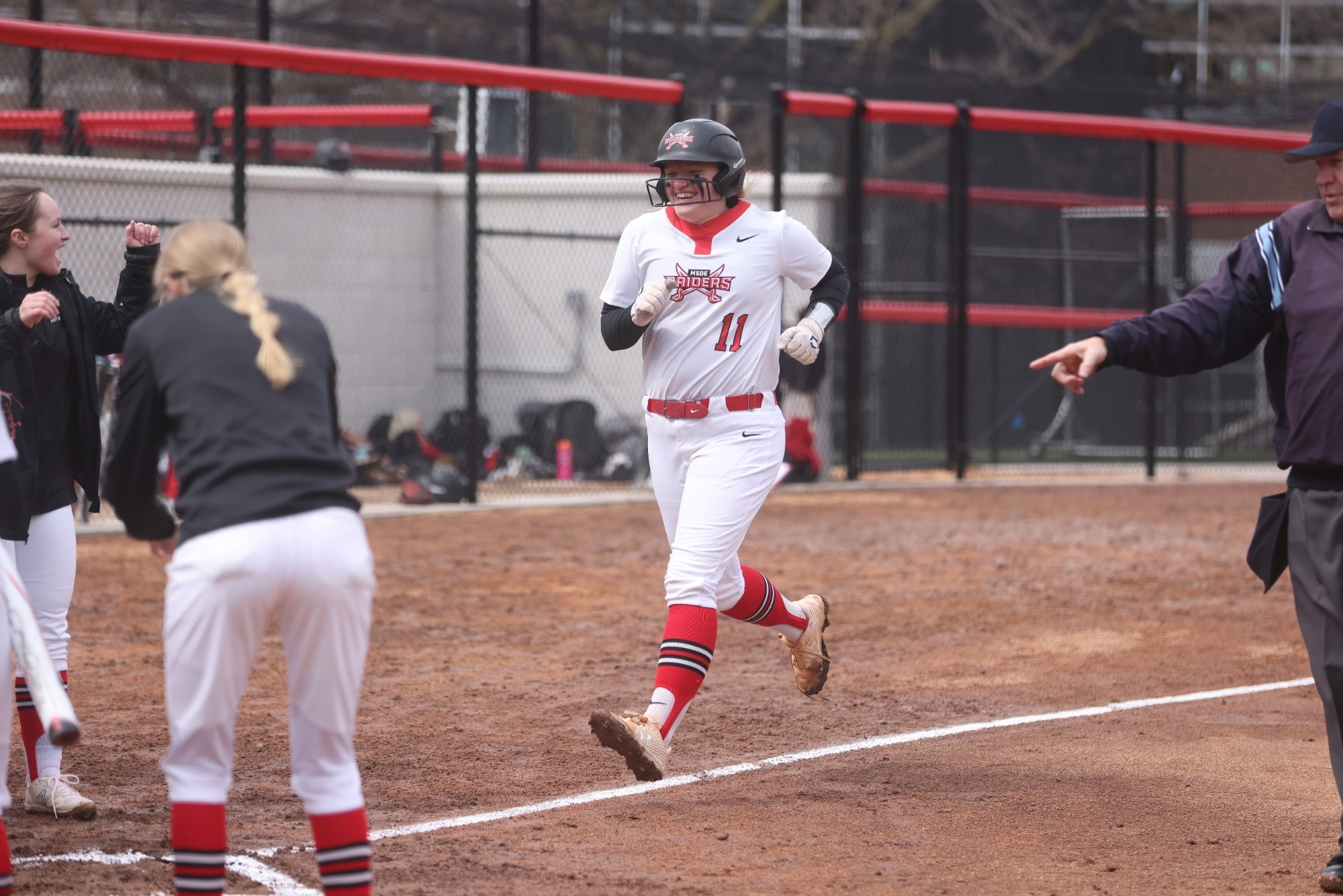 Softball Starts New Era With Sweep At MSOE Raiders Field - Milwaukee ...