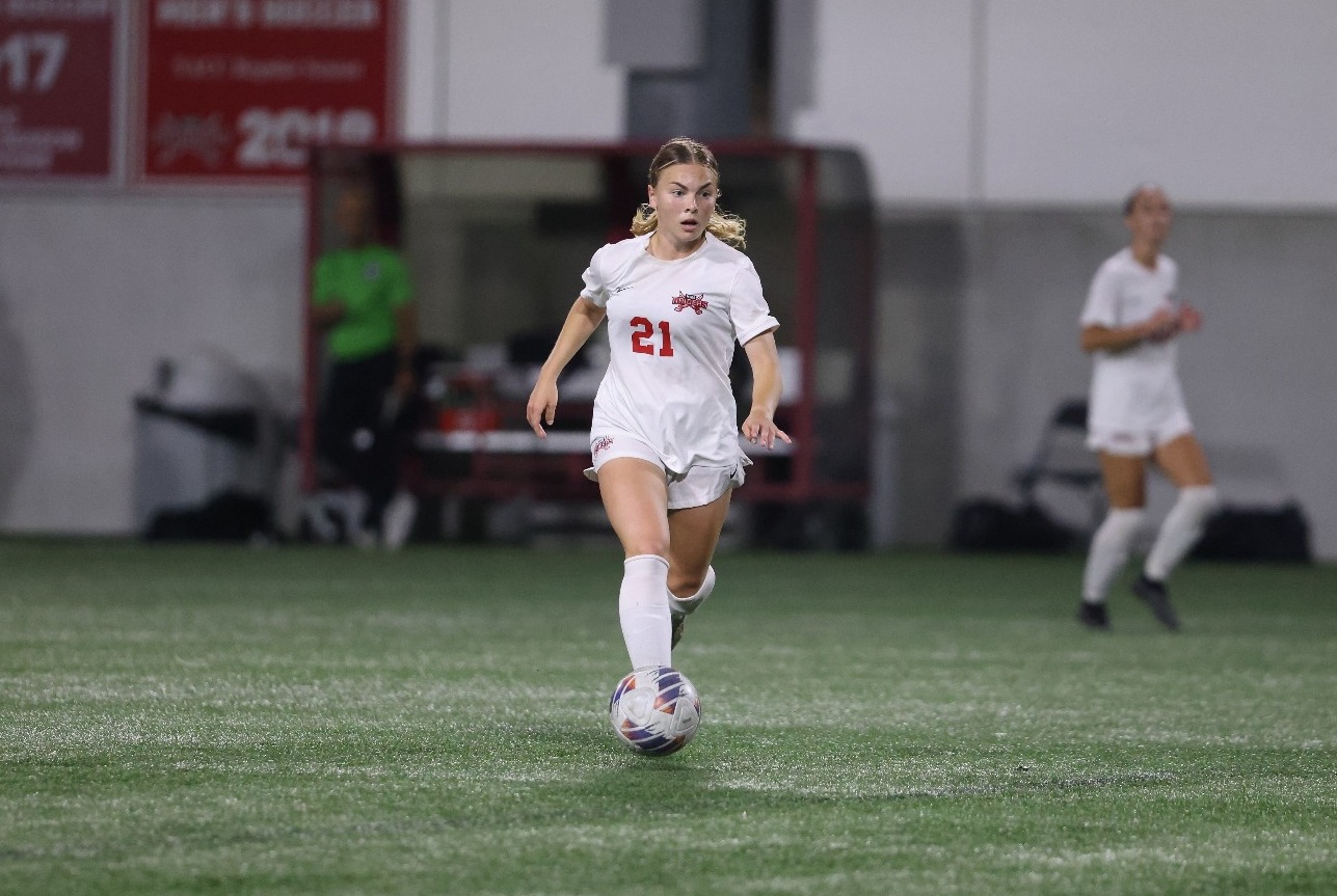 Women's Soccer Suffers First Loss of the Season - Milwaukee School of ...