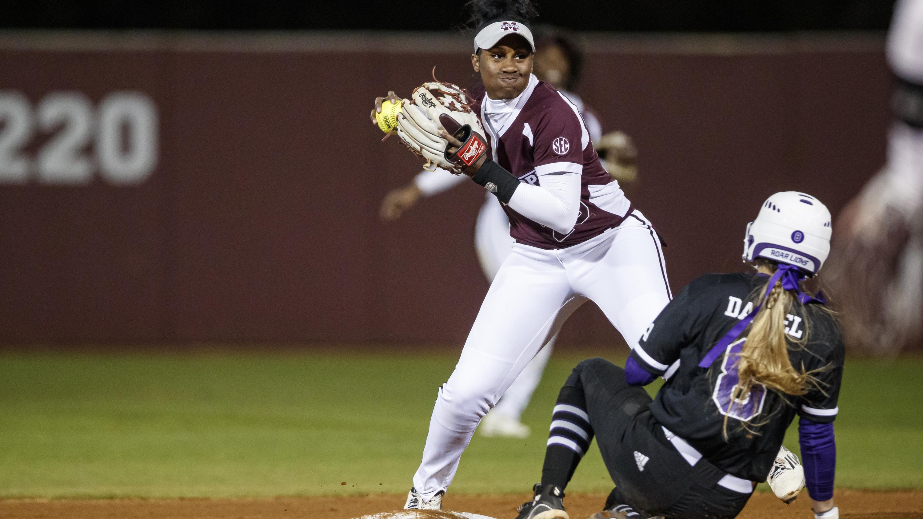 Aquana Brownlee - Softball - Mississippi State