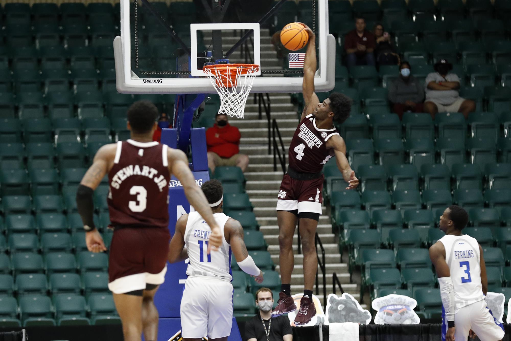 Cameron Matthews - Men's Basketball - Mississippi State