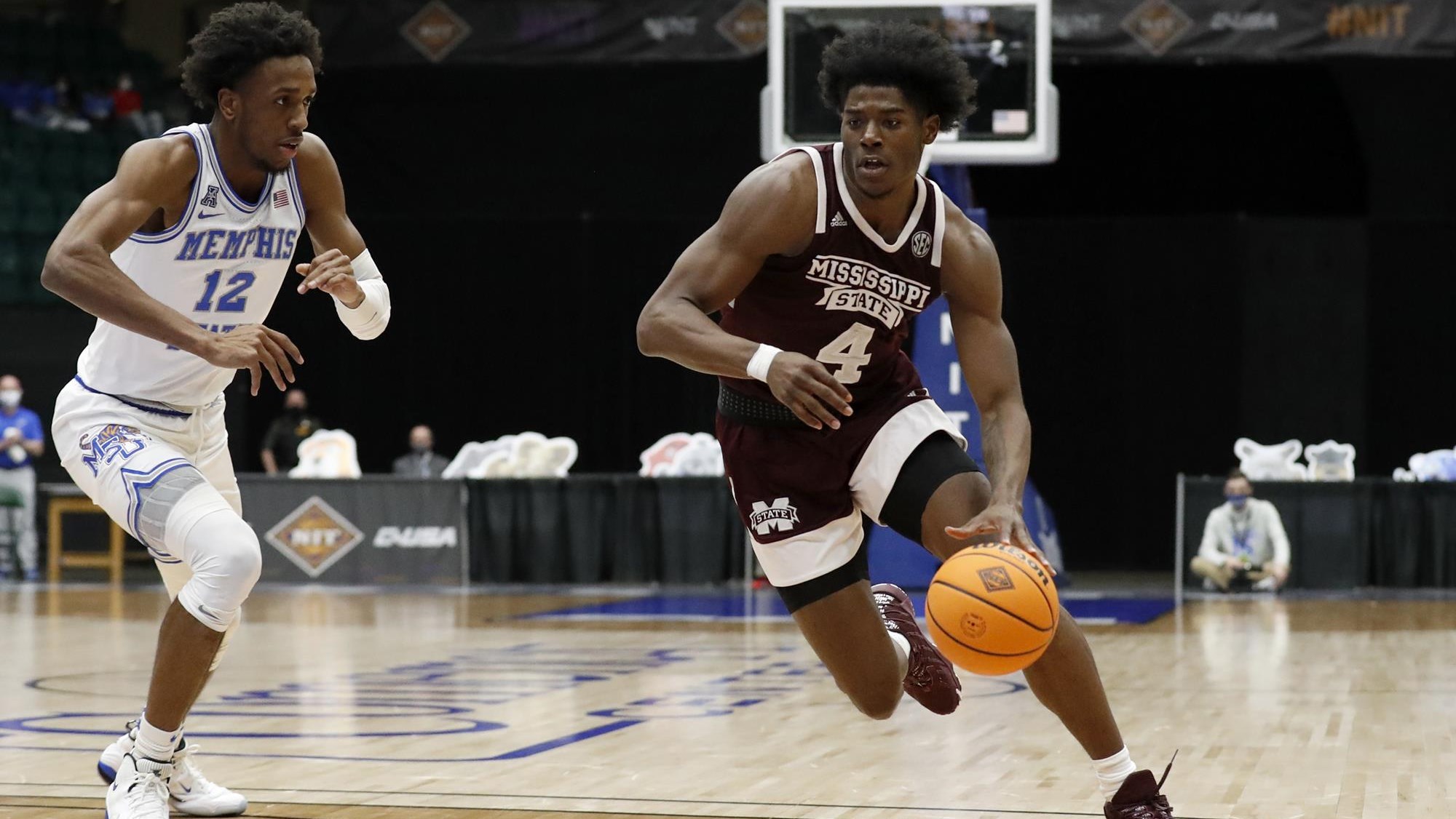 Cameron Matthews - Men's Basketball - Mississippi State