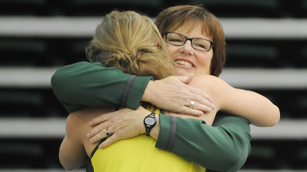 Patty Vavra, Women's Track and Field/XC Inducted Into Missouri Sports ...