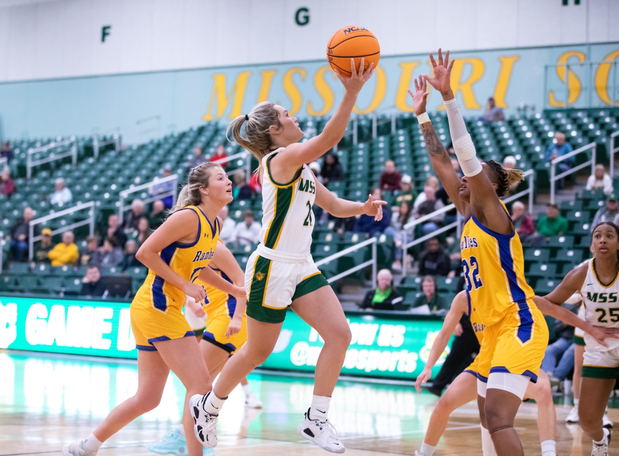 Lions Roar To 5-0 Start Behind Four Double-Digit Scorers - Missouri ...