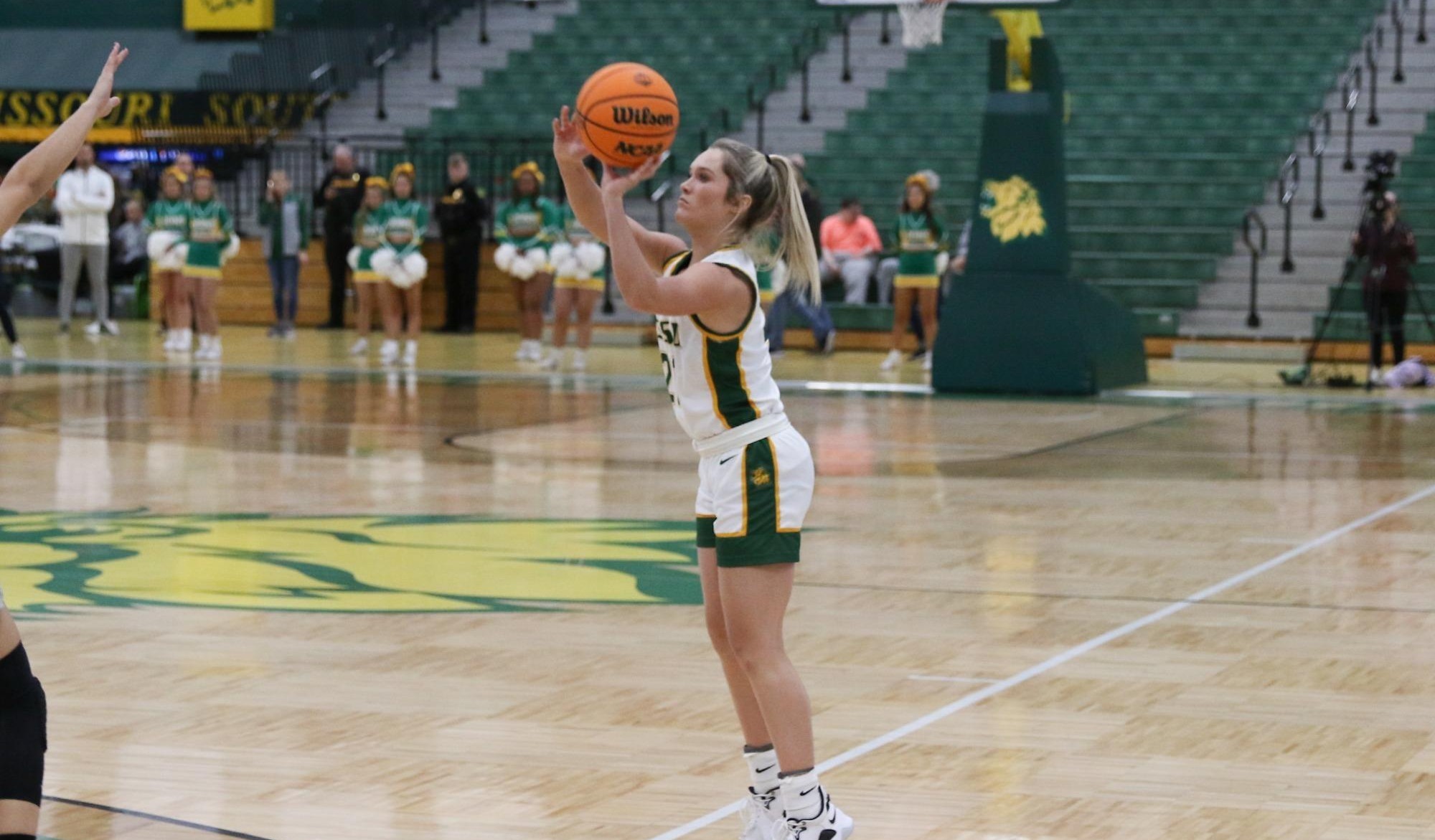 Lacy Stokes Scores 31 Points Against Jennies - Missouri Southern State ...