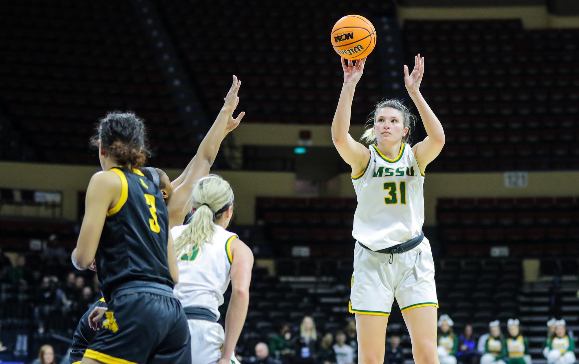 Madi Stokes - 2022-23 - Women's Basketball - Missouri Southern State ...