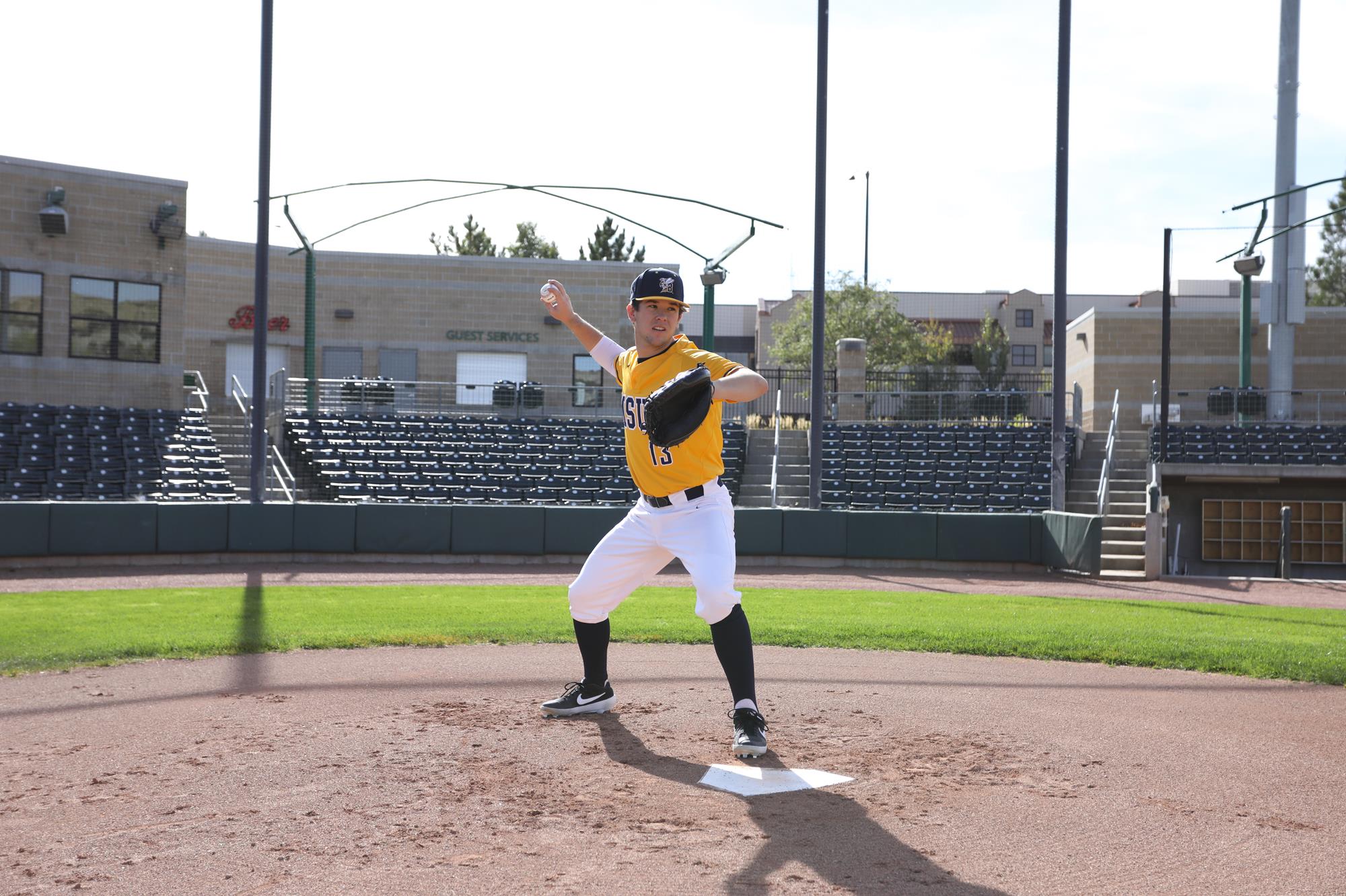 Justin Lutz - Baseball - Montana State University Billings Athletics