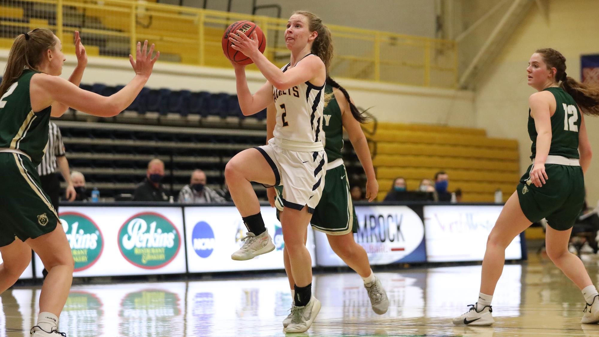 Nighthawks edge ‘Jacket women 75-72 in season finale - Montana State University Billings Athletics