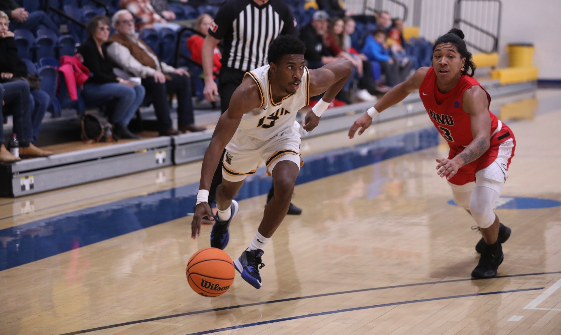 Yellowjackets Falter Against Falcons - Montana State University ...