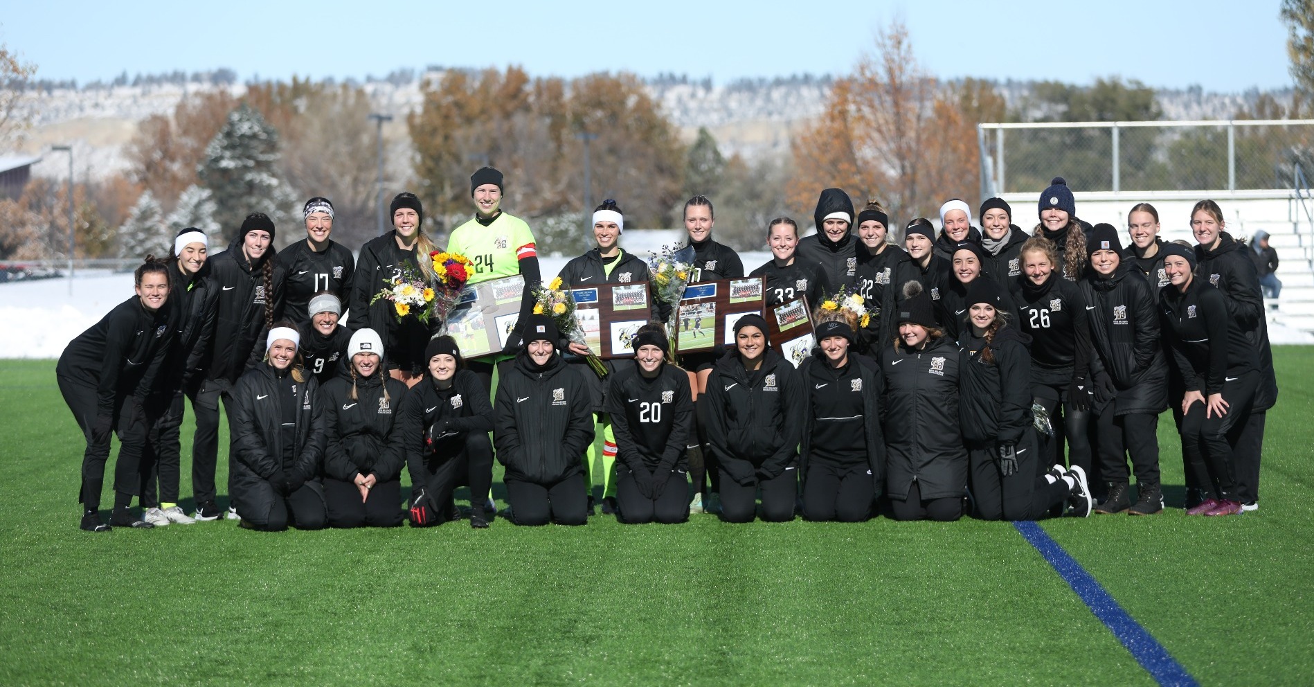 Yellowjackets Celebrate Senior Day, Win 1-0 over Wildcats - Montana ...