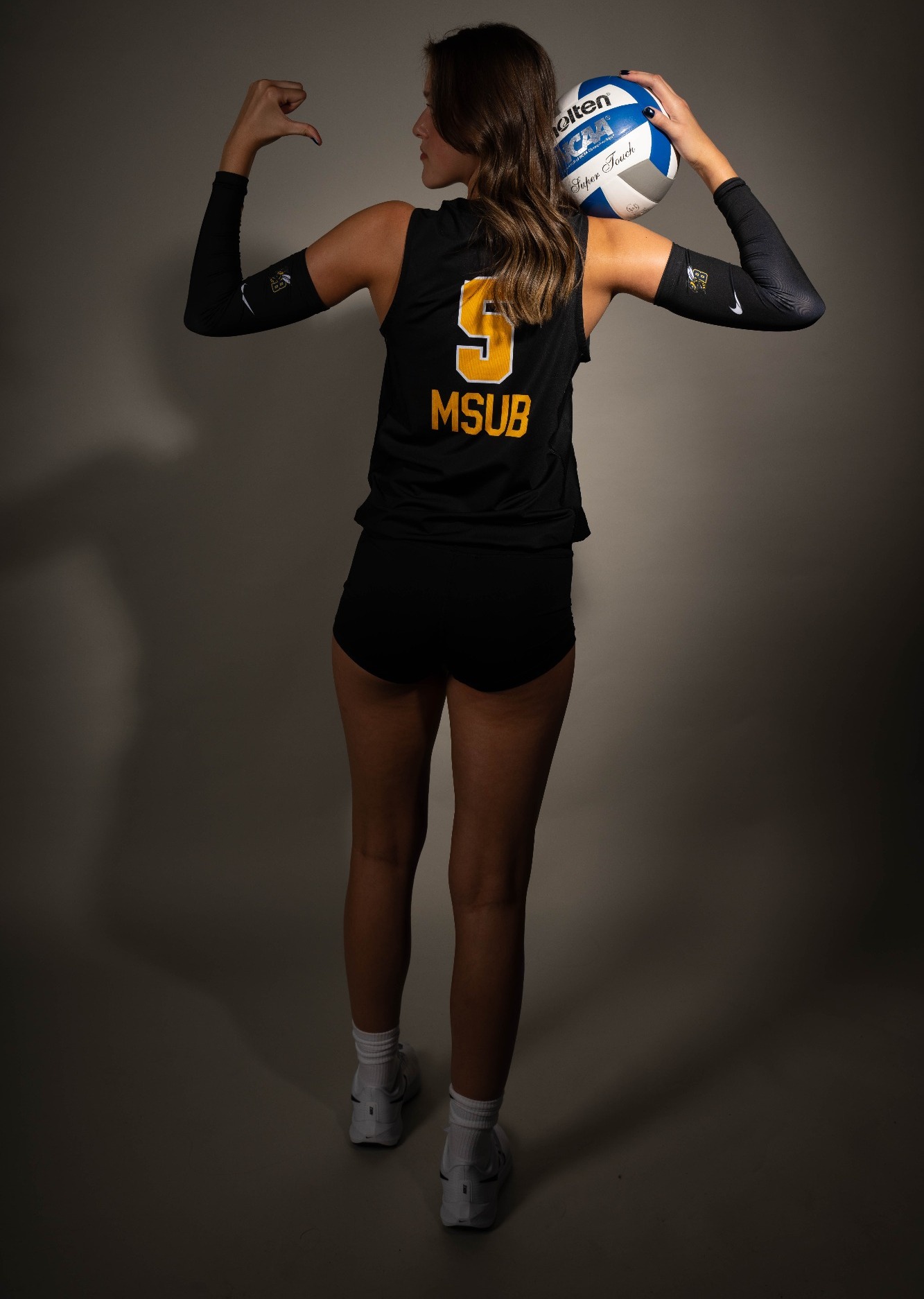 Kenzie Nealon - Women's Volleyball - Montana State University Billings ...