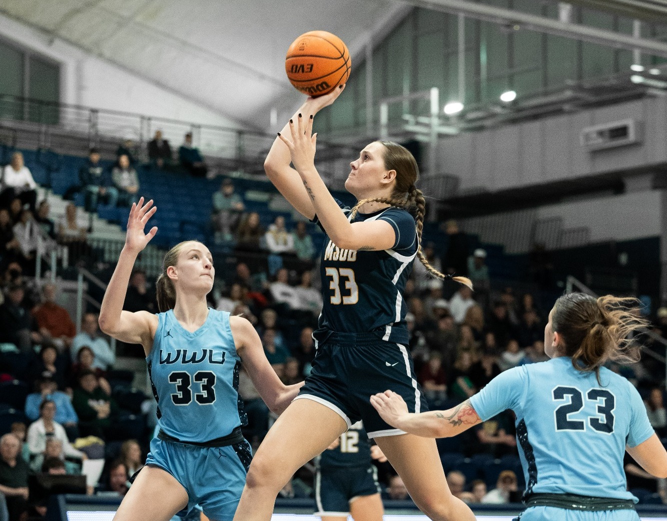 ‘Jackets Fall 76-68 Against Vikings - Montana State University Billings ...