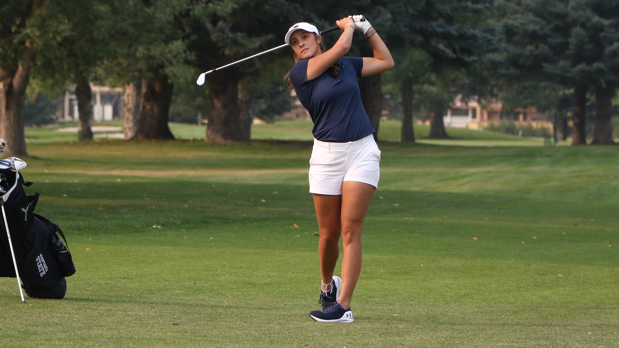 Hannah Rosanova - Women's Golf - Montana State University Athletics