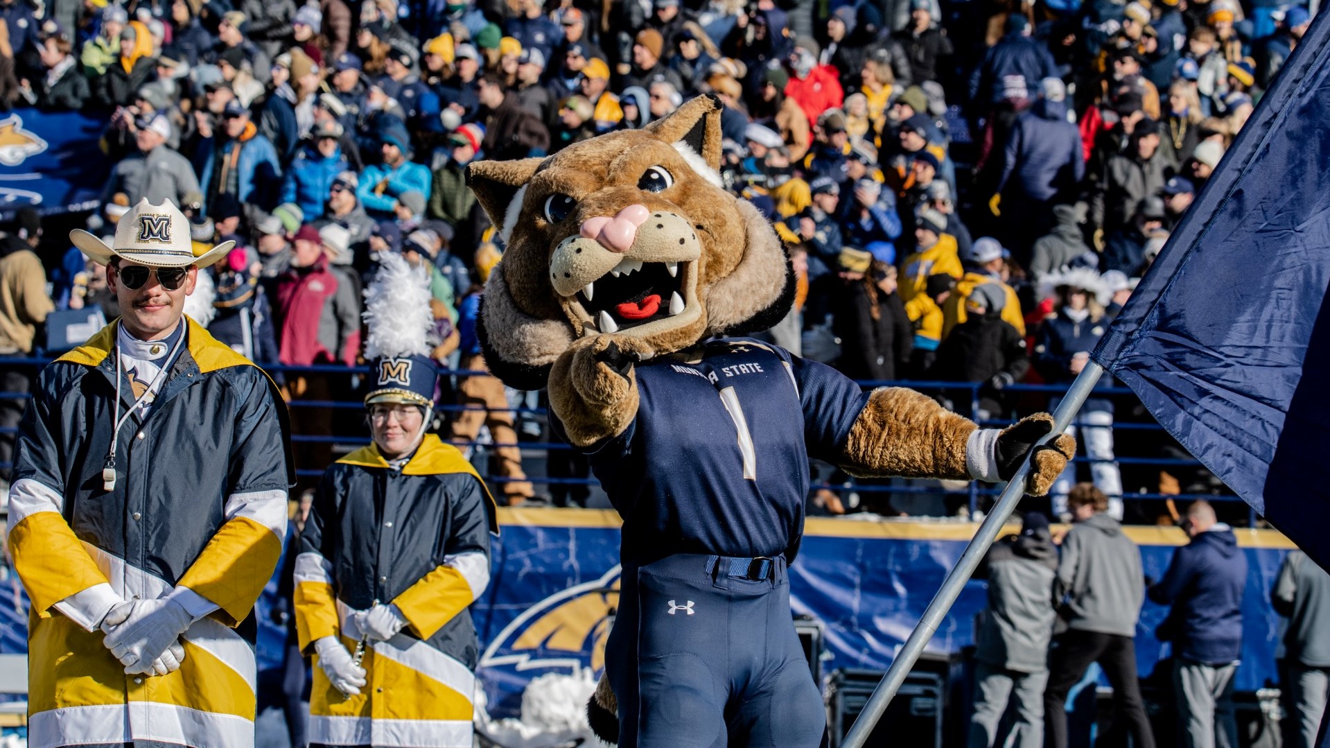 Montana State 2022-23 Dance Team - Montana State University Athletics