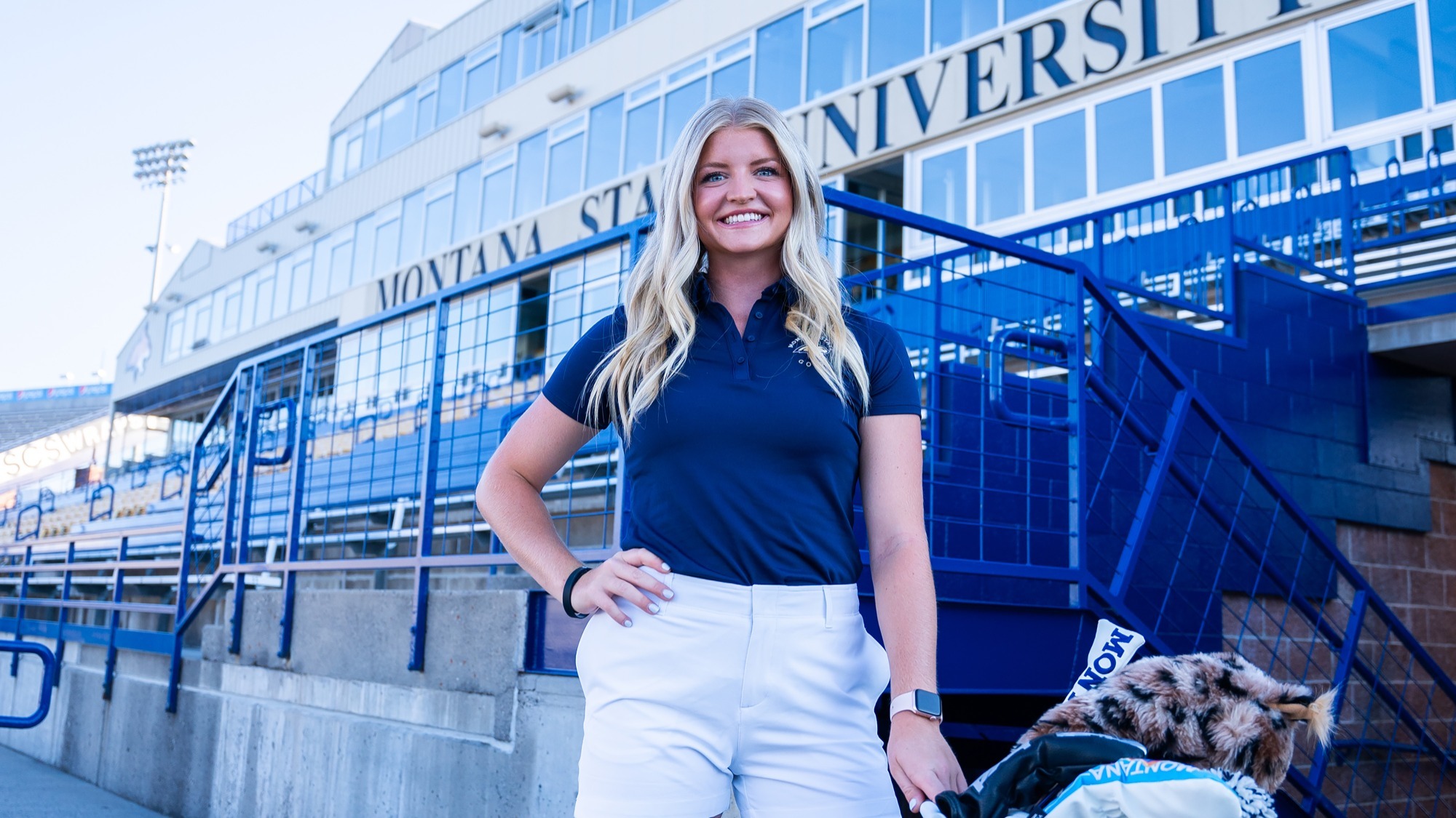 Becca Tschetter Wins in Iowa in Bobcat Debut - Montana State University ...