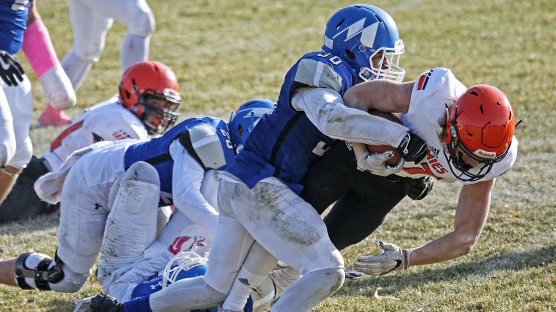 Comets Struggle Against Jimmies - Mayville State University Athletics