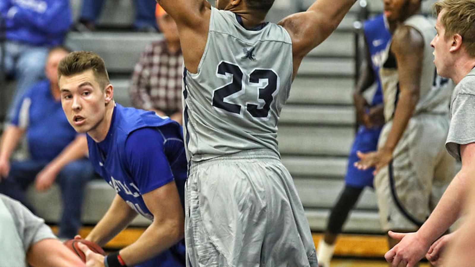 Garek Droog - Men's Basketball - Mayville State University Athletics