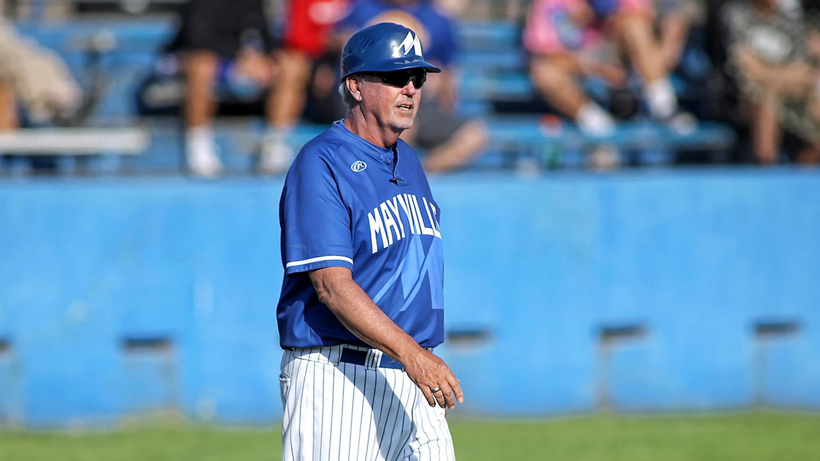 Comets Sweep Morningside Wednesday Morning - Mayville State University ...