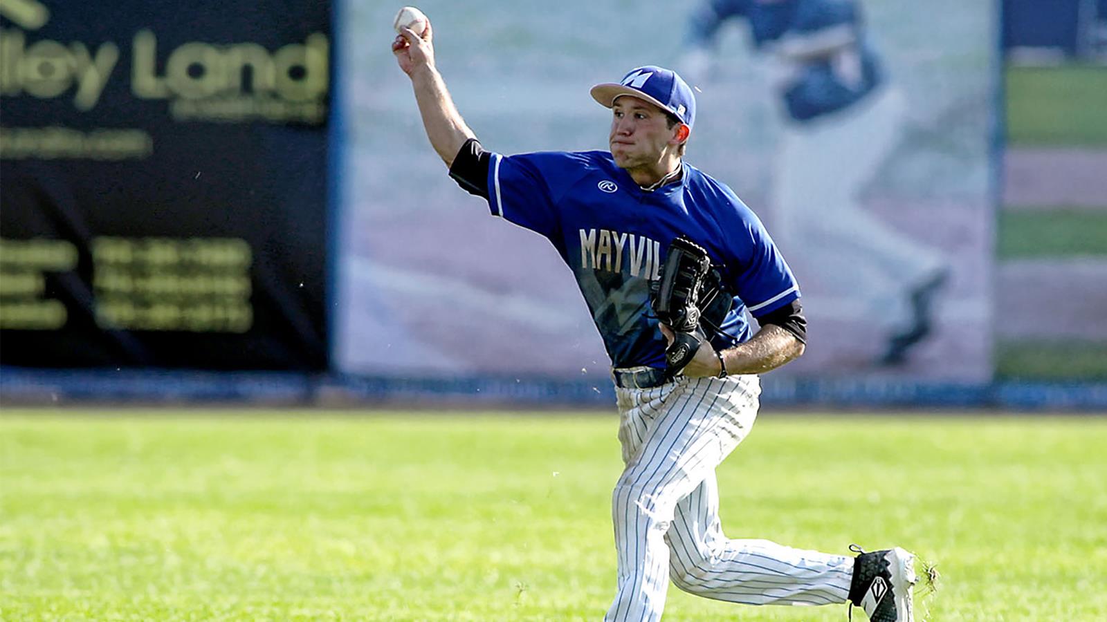 Comet baseball team set to return to the diamond - Mayville State ...