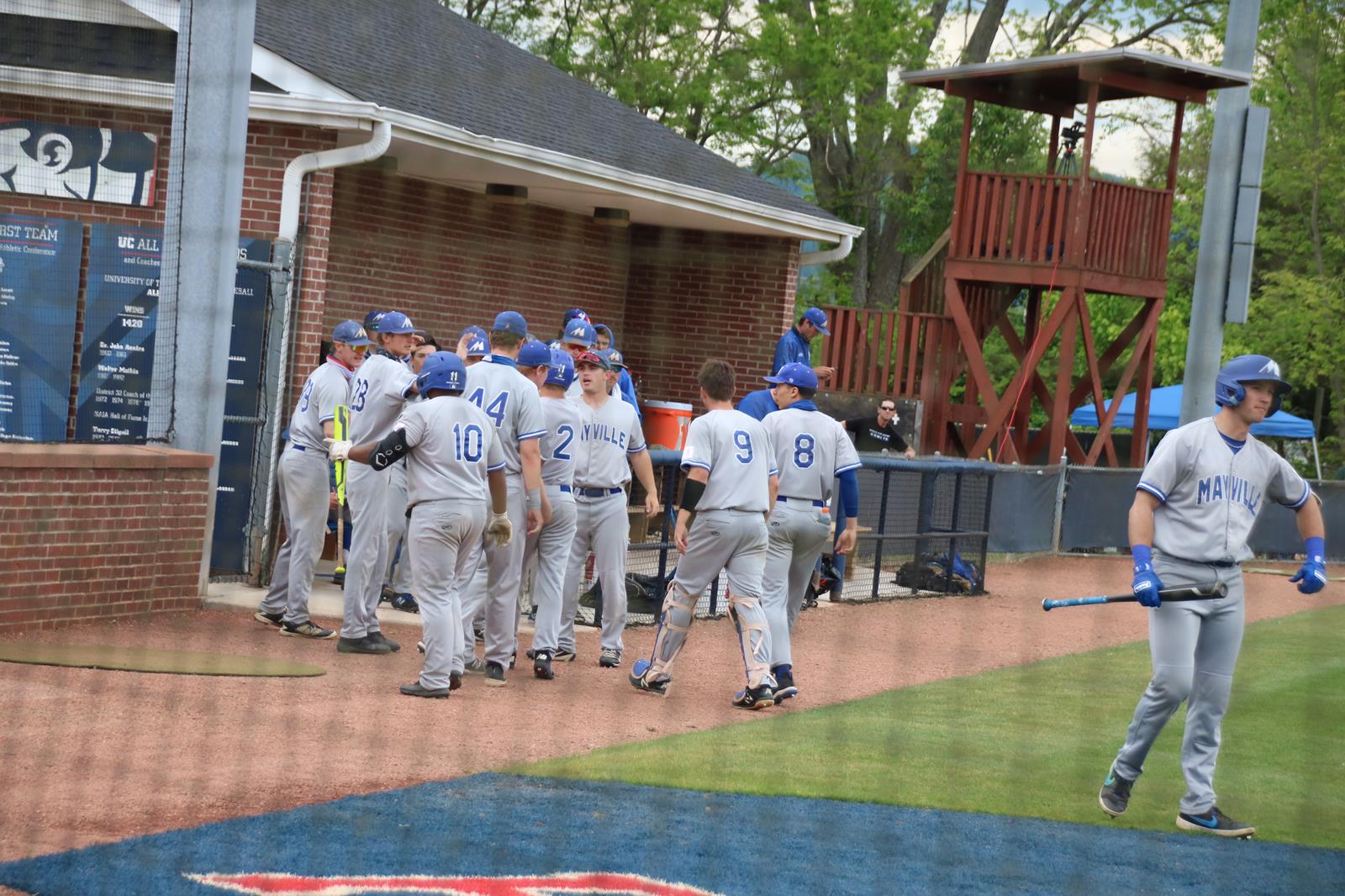 Comets drop opening round game to Point Park Monday afternoon ...