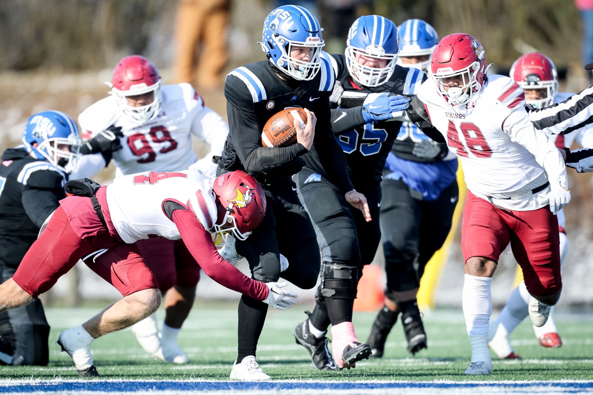 Football Drops to Valley City at Home - Mayville State University Athletics