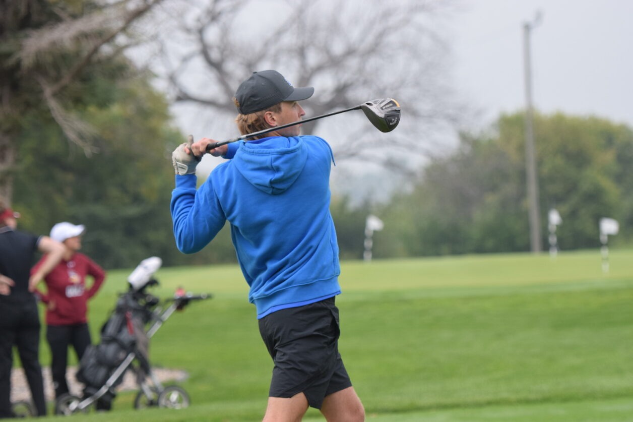 Men's Golf Places 2nd at Tri-Invite at Maple River - Mayville State ...