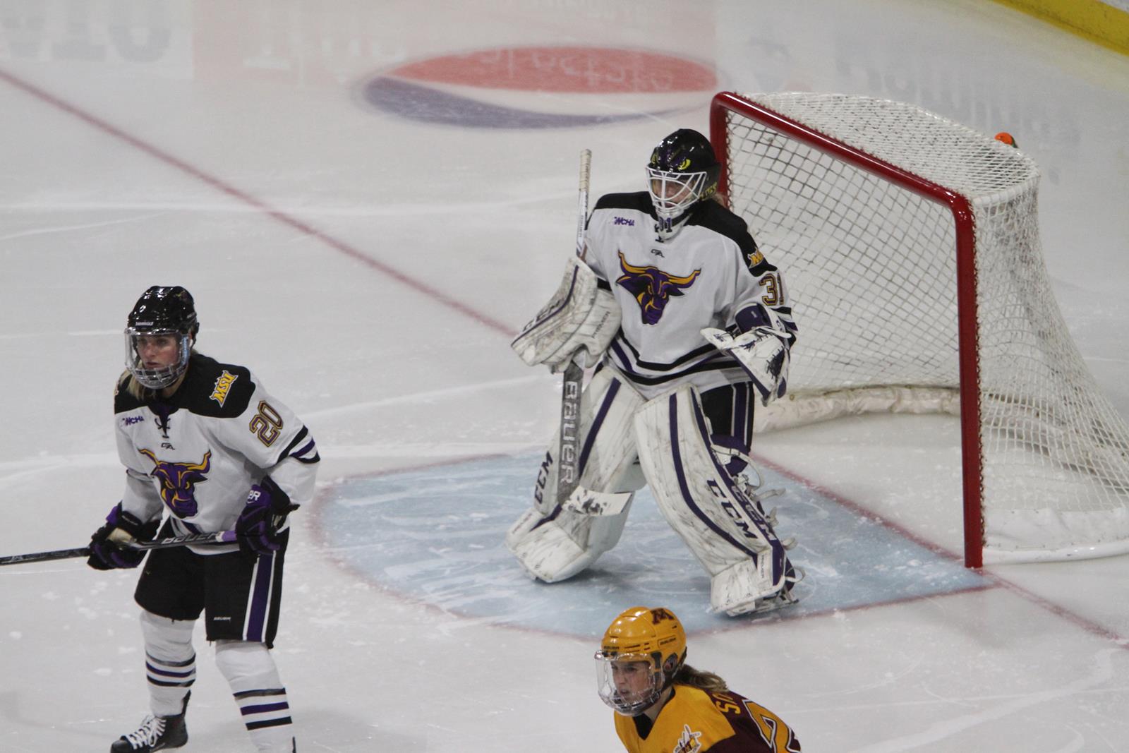 Chloe Crosby - Women's Hockey - Minnesota State University - Mankato ...