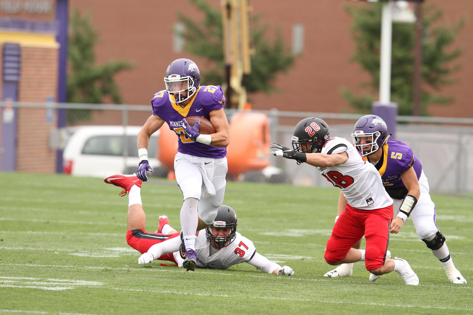 Justin Arnold - Football - Minnesota State University - Mankato Athletics