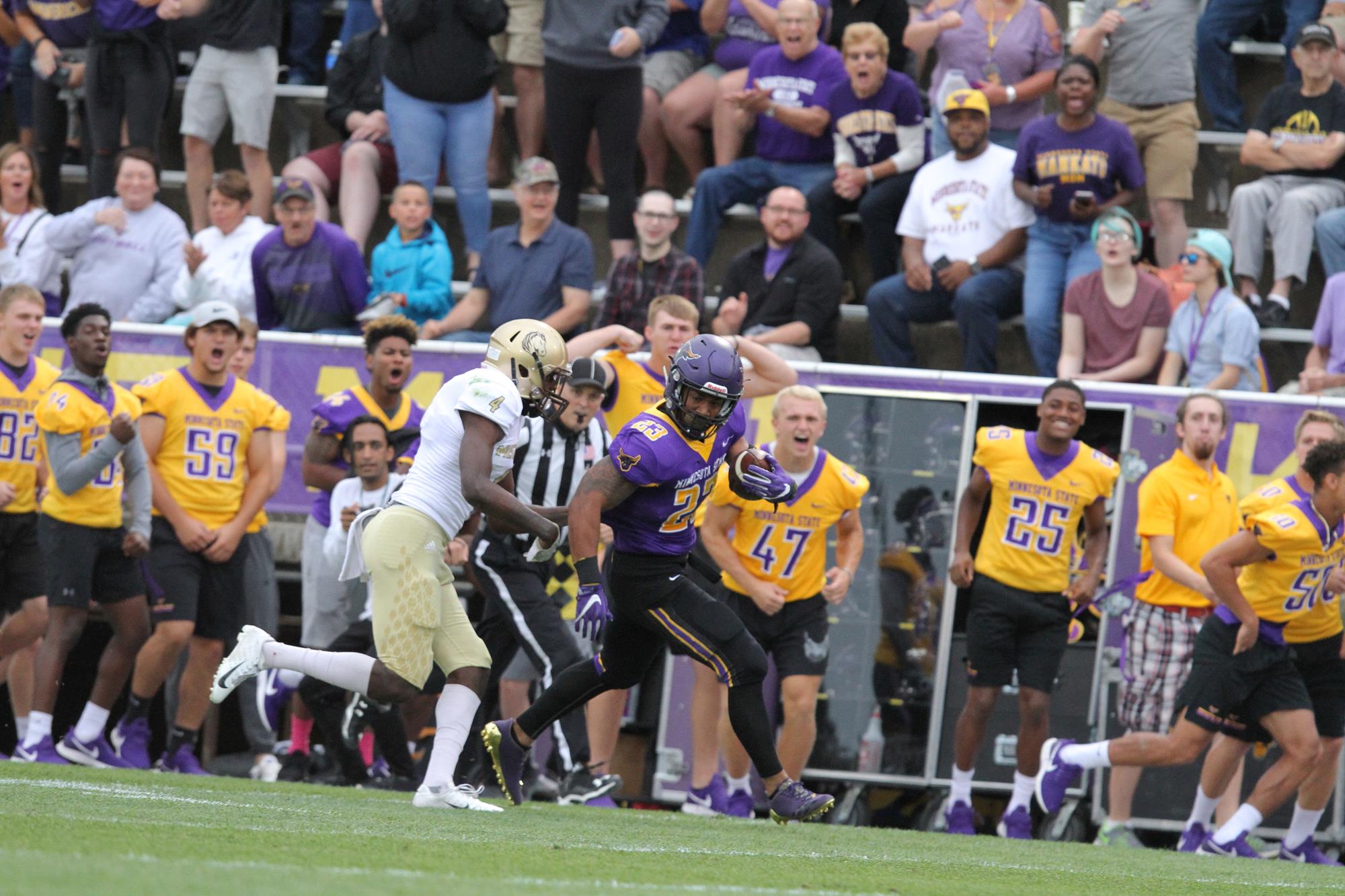 #3 Mavericks Outlast Mustangs in Season Opener - Minnesota State ...