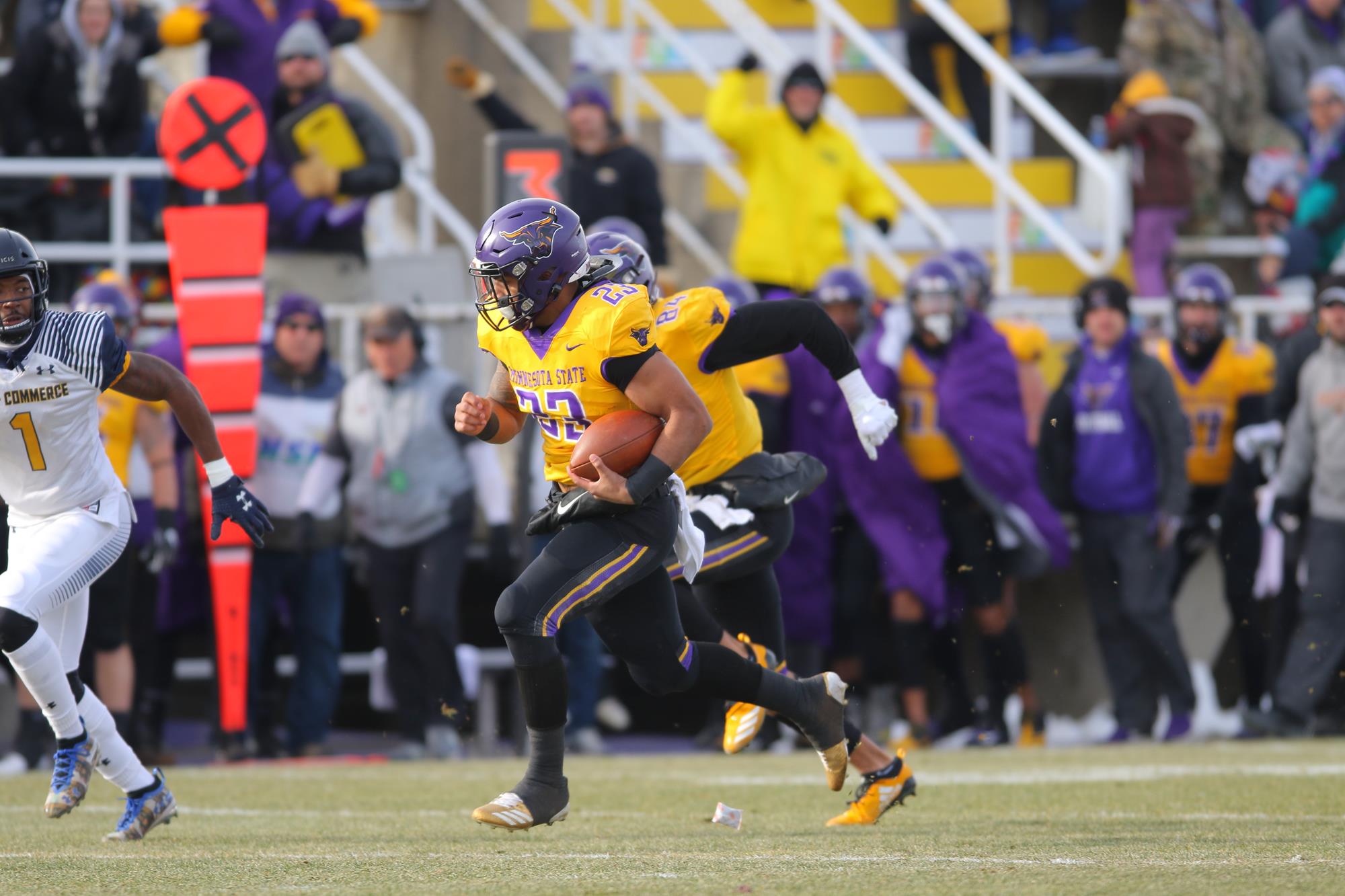 Nate Gunn - Football - Minnesota State University - Mankato Athletics