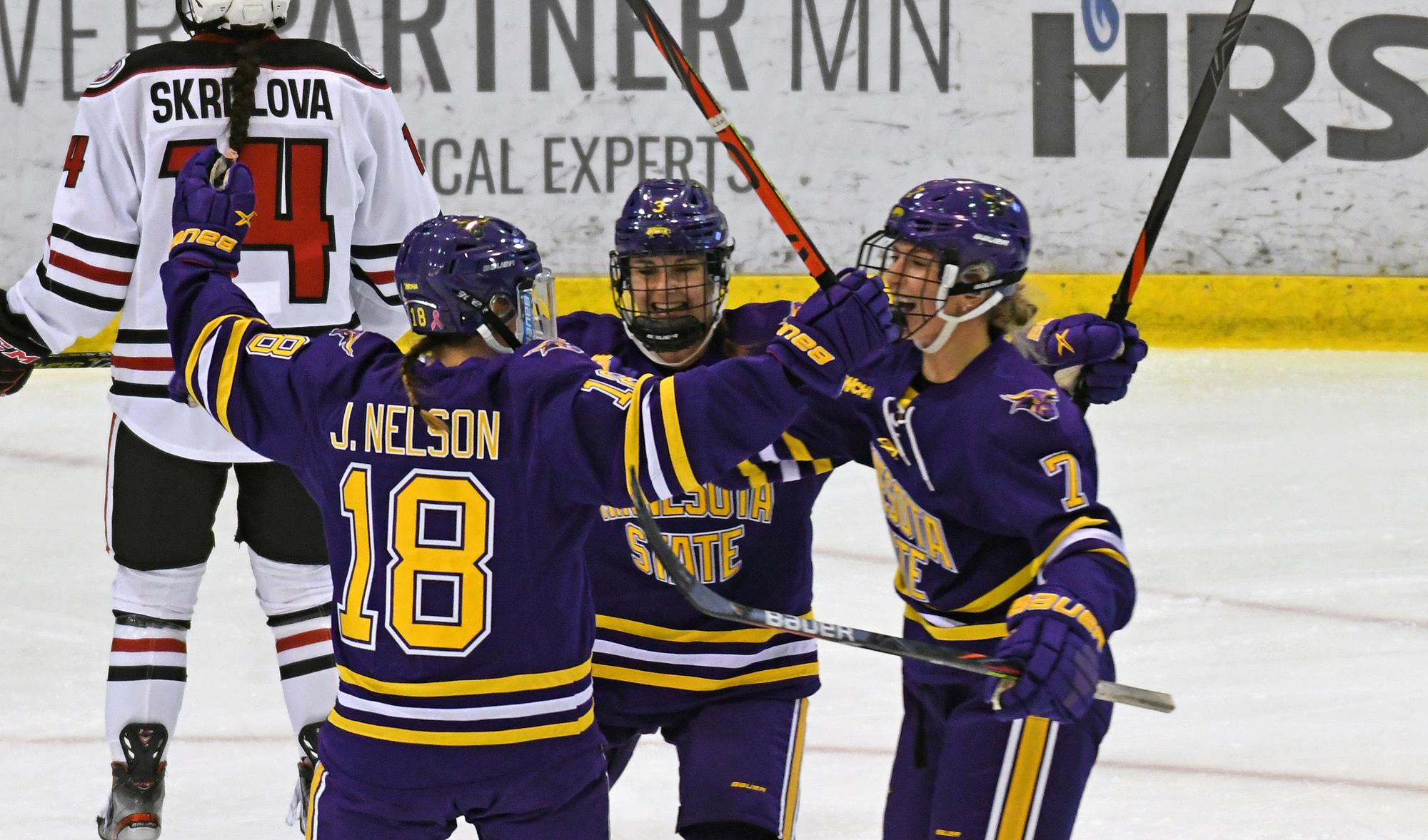 Maverick Freshmen Charge to Take Down Huskies for First Win of 2020-21 ...