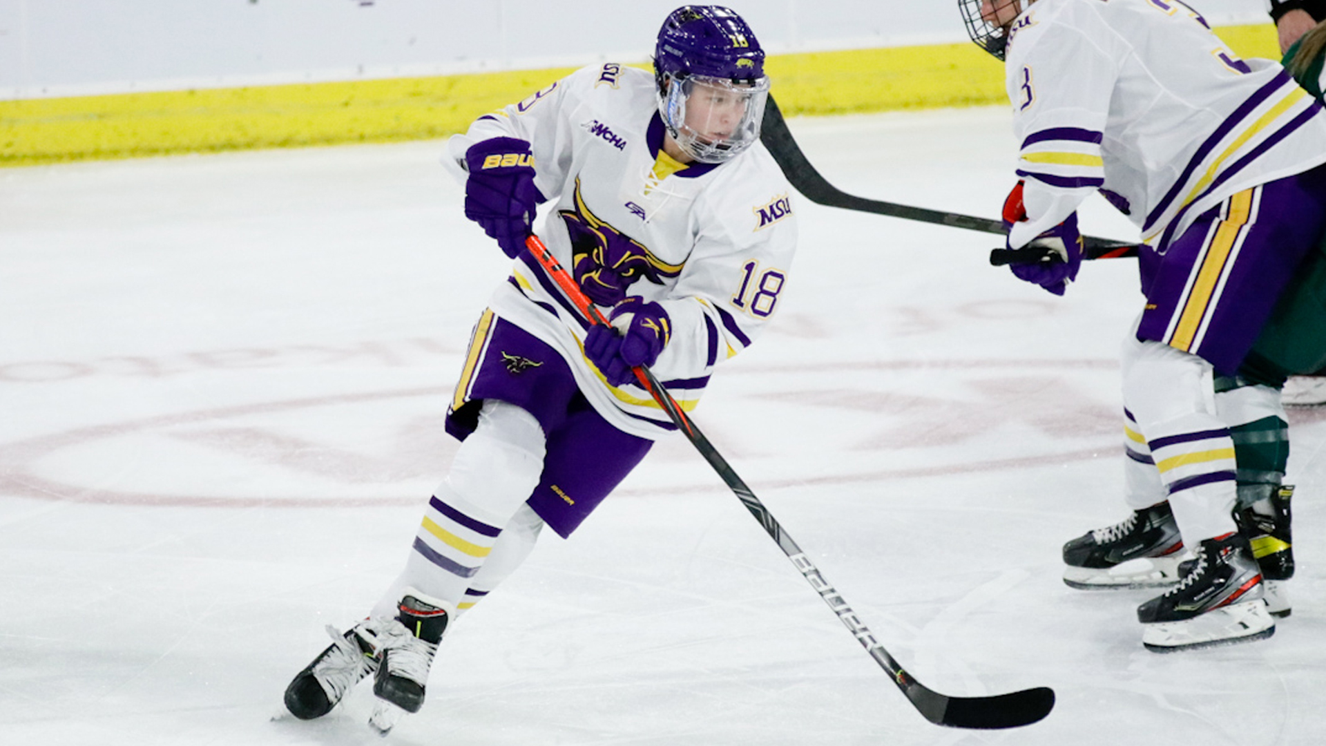 Women's Hockey | Mavericks Outscore Pioneers 5-1 Saturday - Minnesota ...