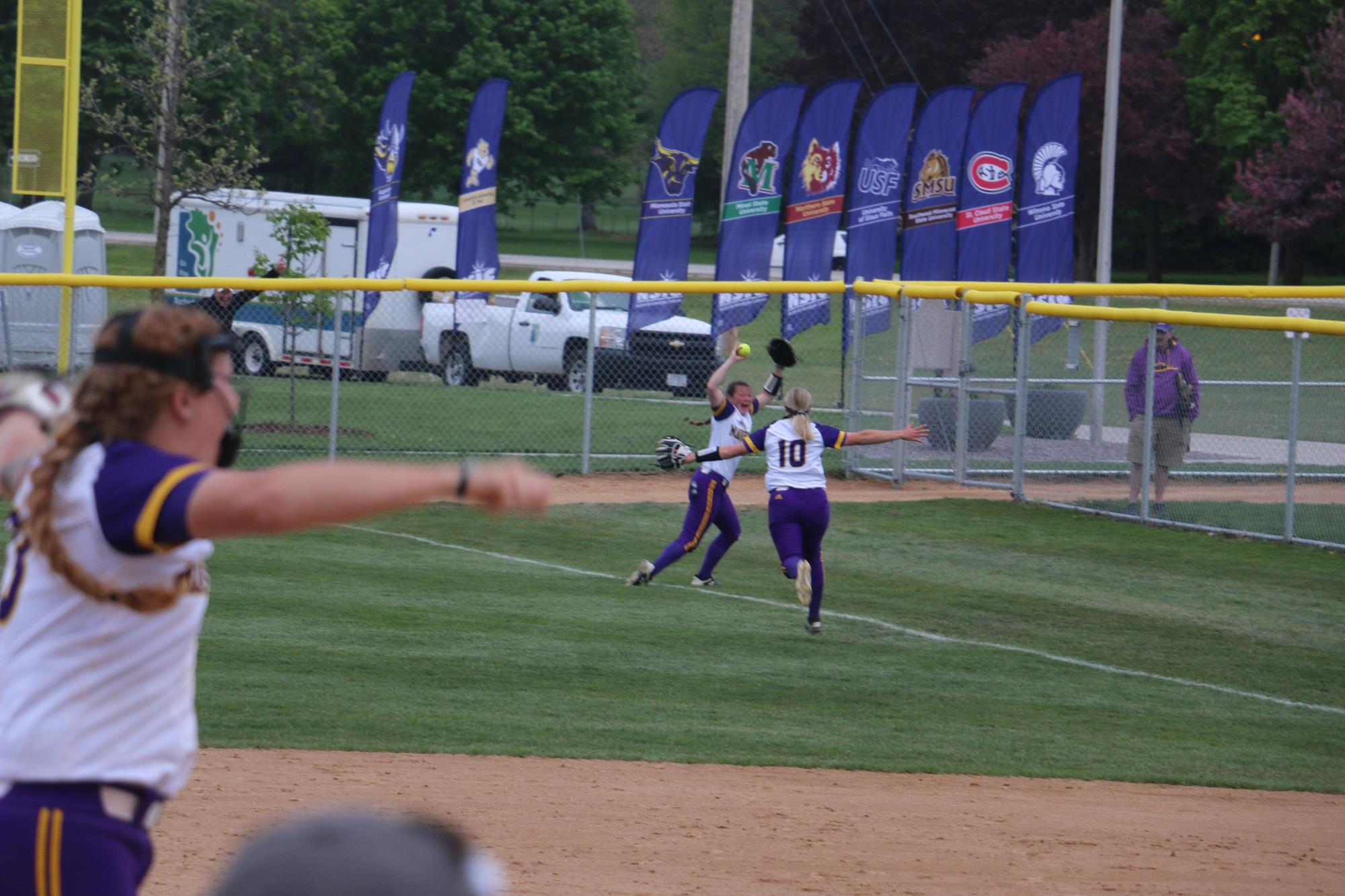 Mavericks Earn 2021 NSIC Softball Tournament Championship Defeating Top ...