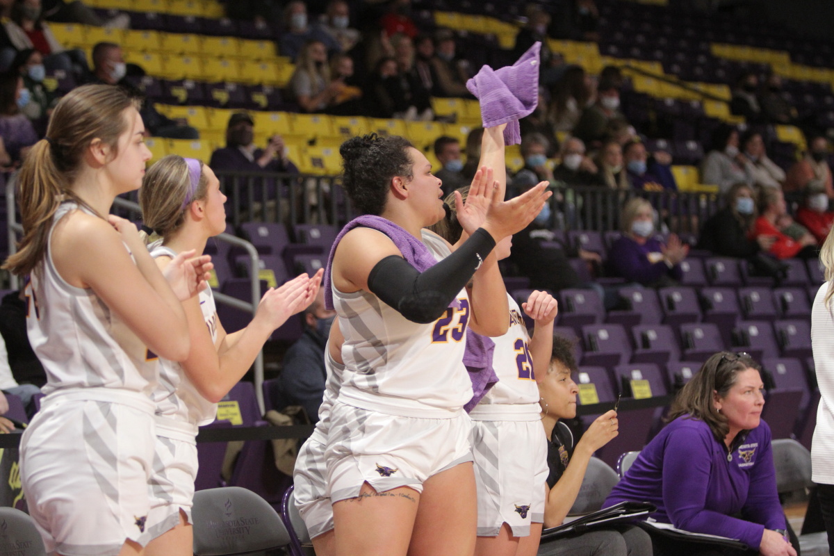 Tayla Stuttley - Women's Basketball - Minnesota State University ...
