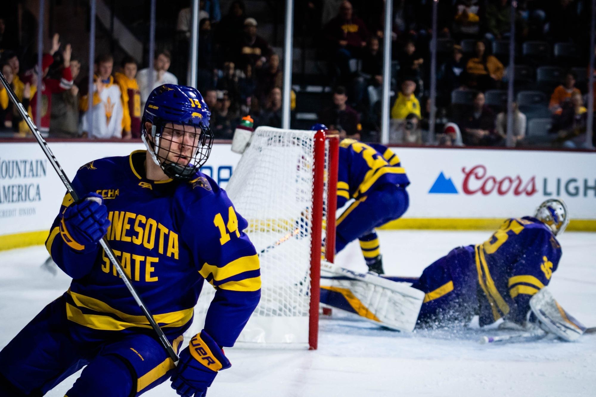 Ryan Sandelin - Men's Hockey - Minnesota State University - Mankato ...