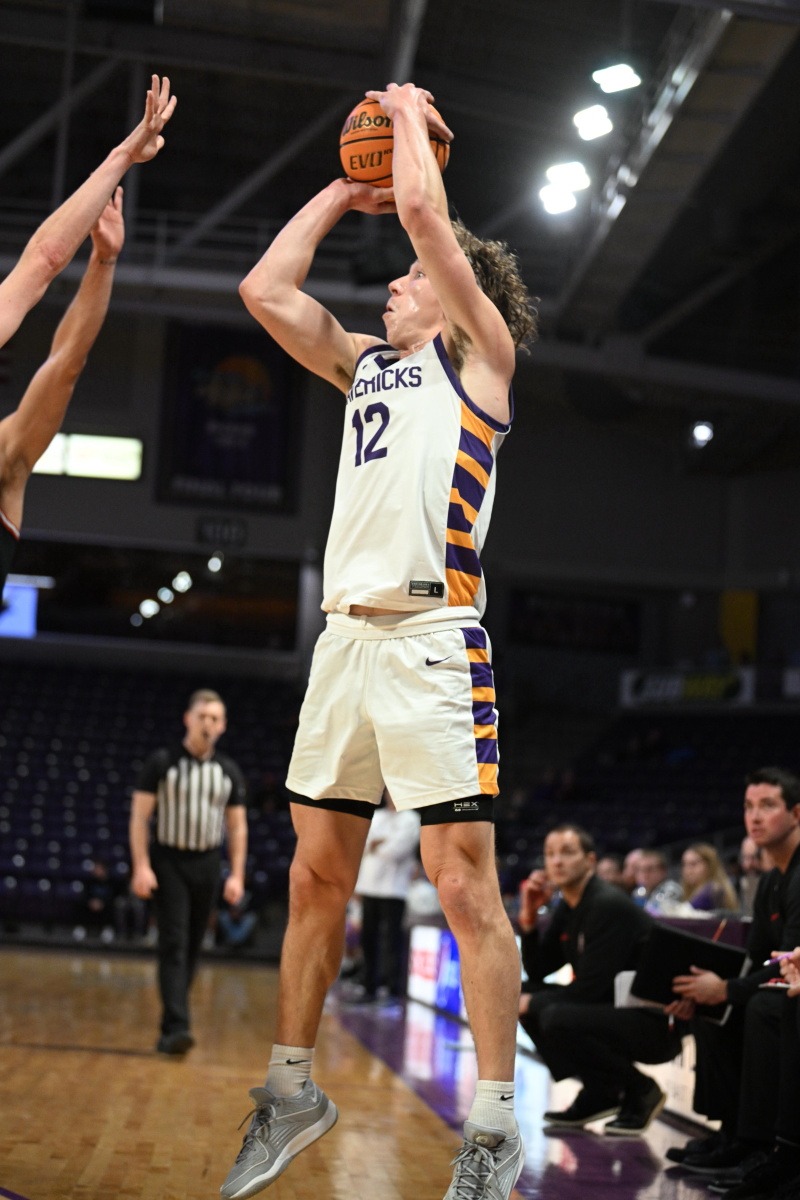 Elijah Hazekamp - Men's Basketball - Minnesota State University ...