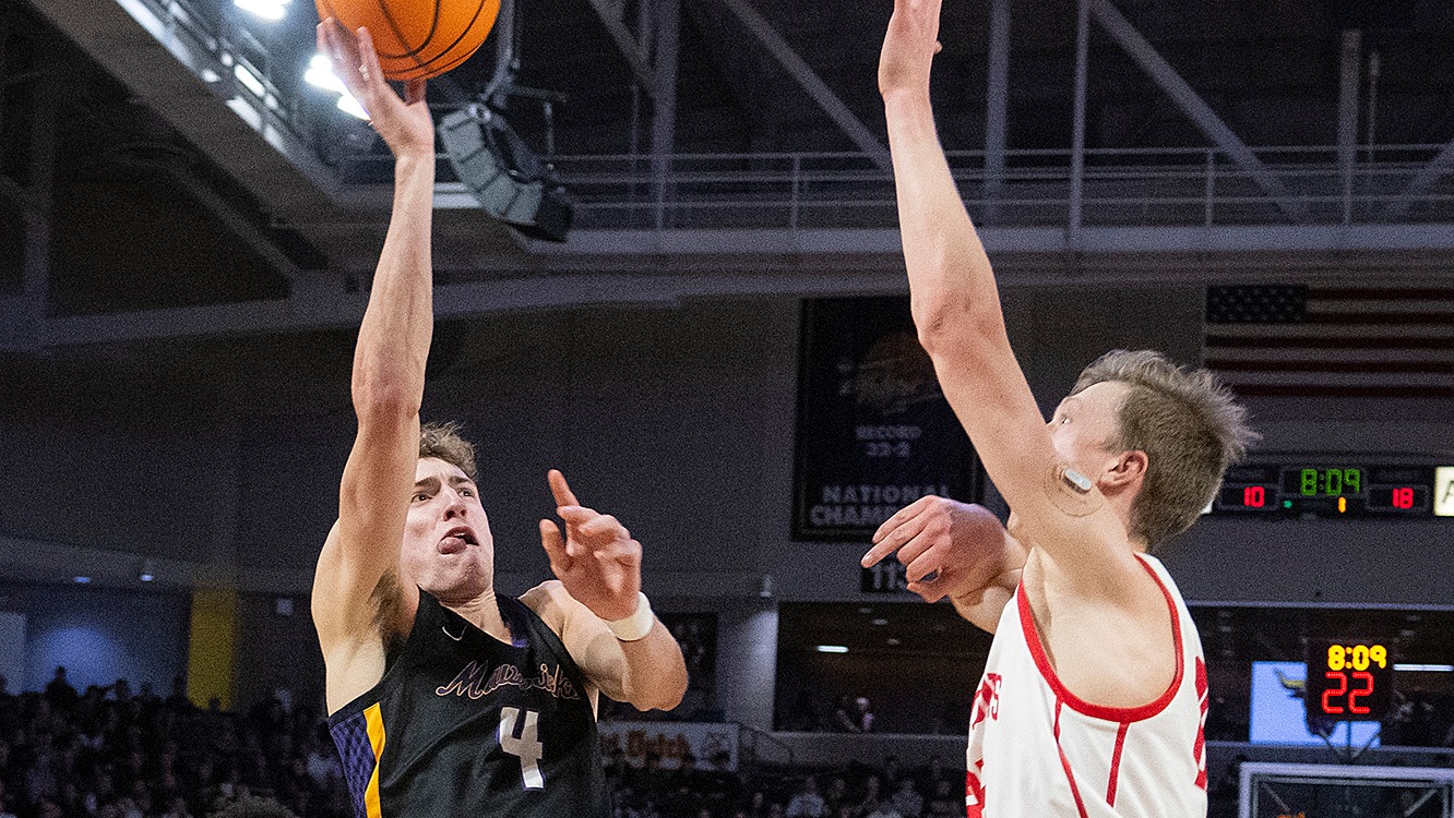 Dylan Peeters - Men's Basketball - Minnesota State University - Mankato ...