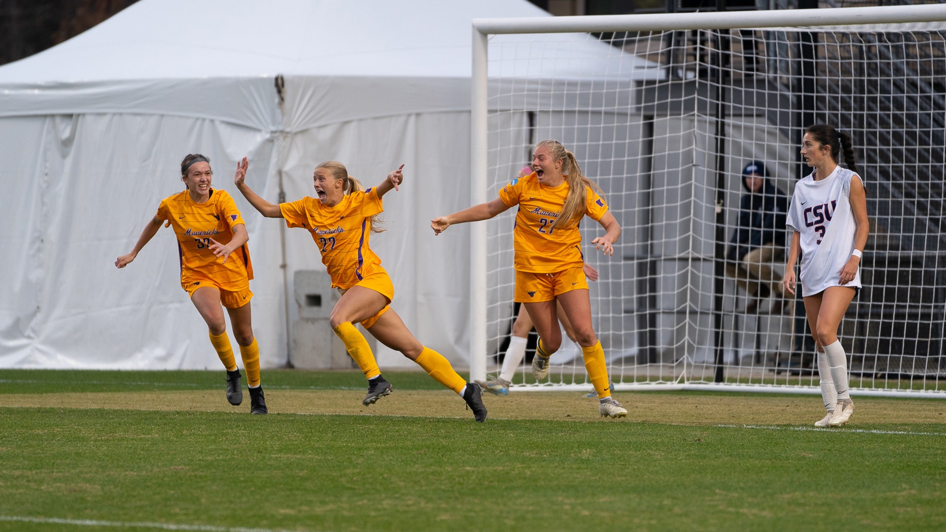 Maverick Soccer Travels to North Carolina for National Semifinals ...