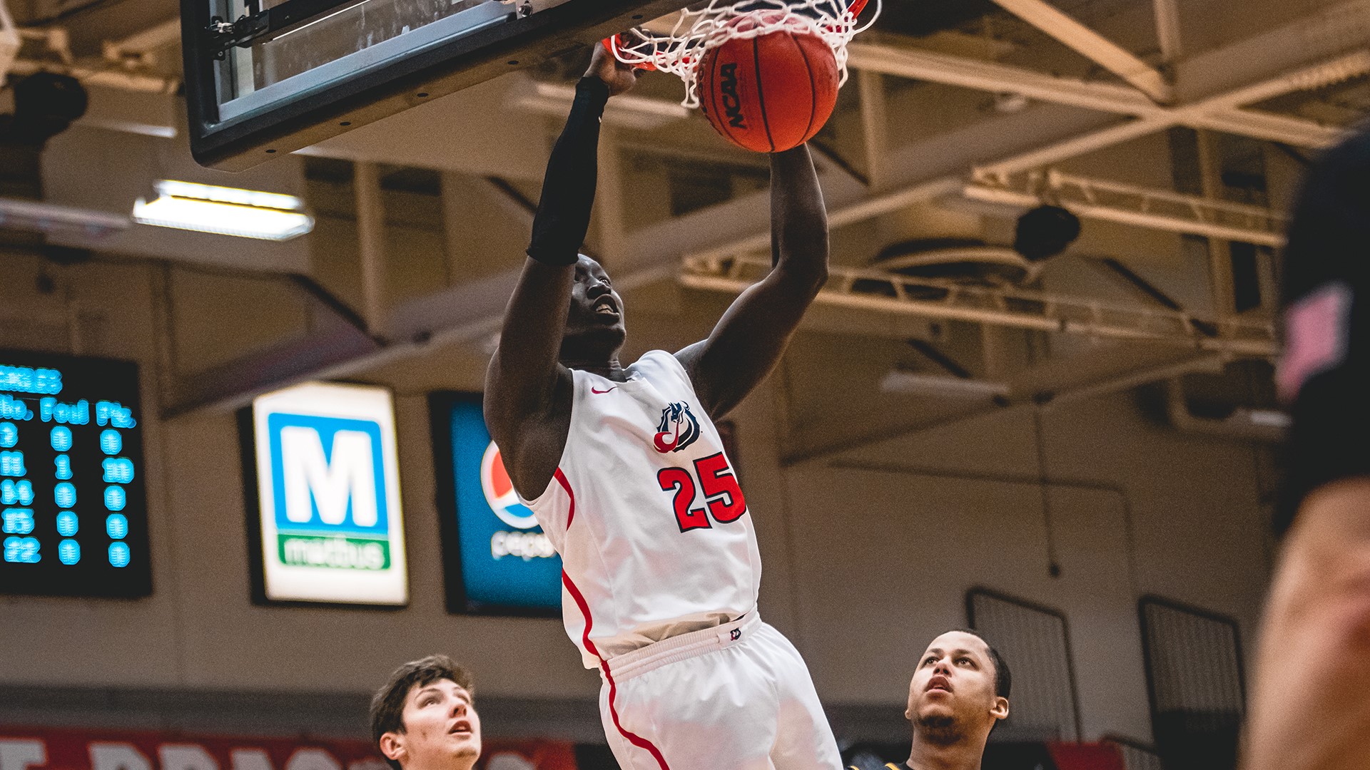 Gatdoar Kueth - 2021-22 - Men's Basketball - MSU Moorhead Athletics