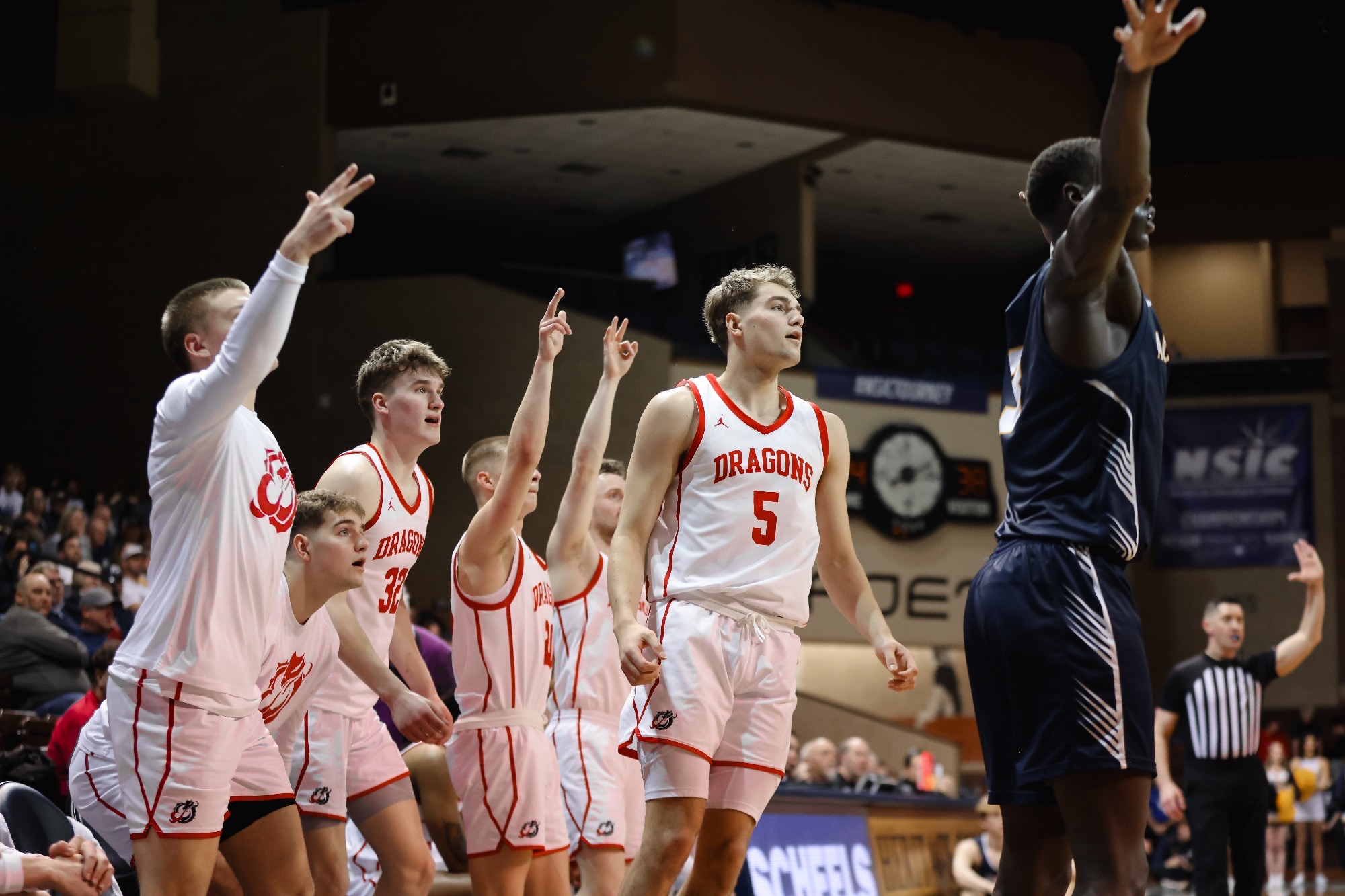 NSIC Quarterfinals Features Dragons and Vikings - MSU Moorhead Athletics