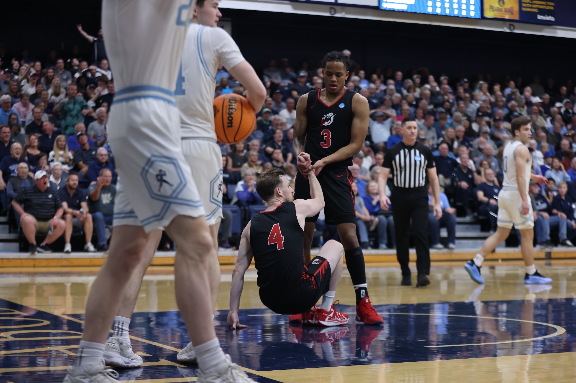 MSUM Takes on Minot State in NSIC Tournament Final - MSU Moorhead Athletics