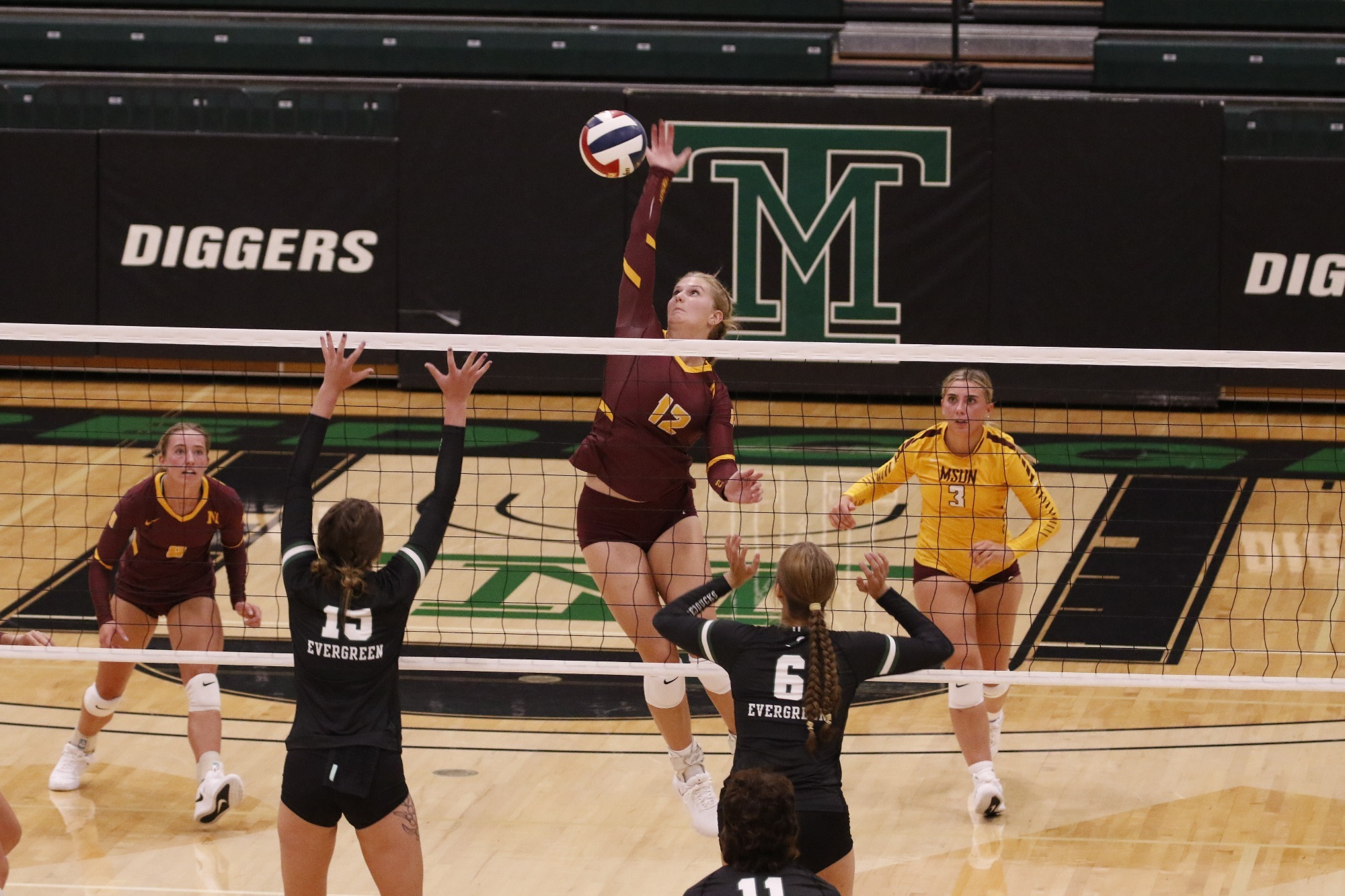 Alana Graves - Women's Volleyball - Montana State University Northern ...