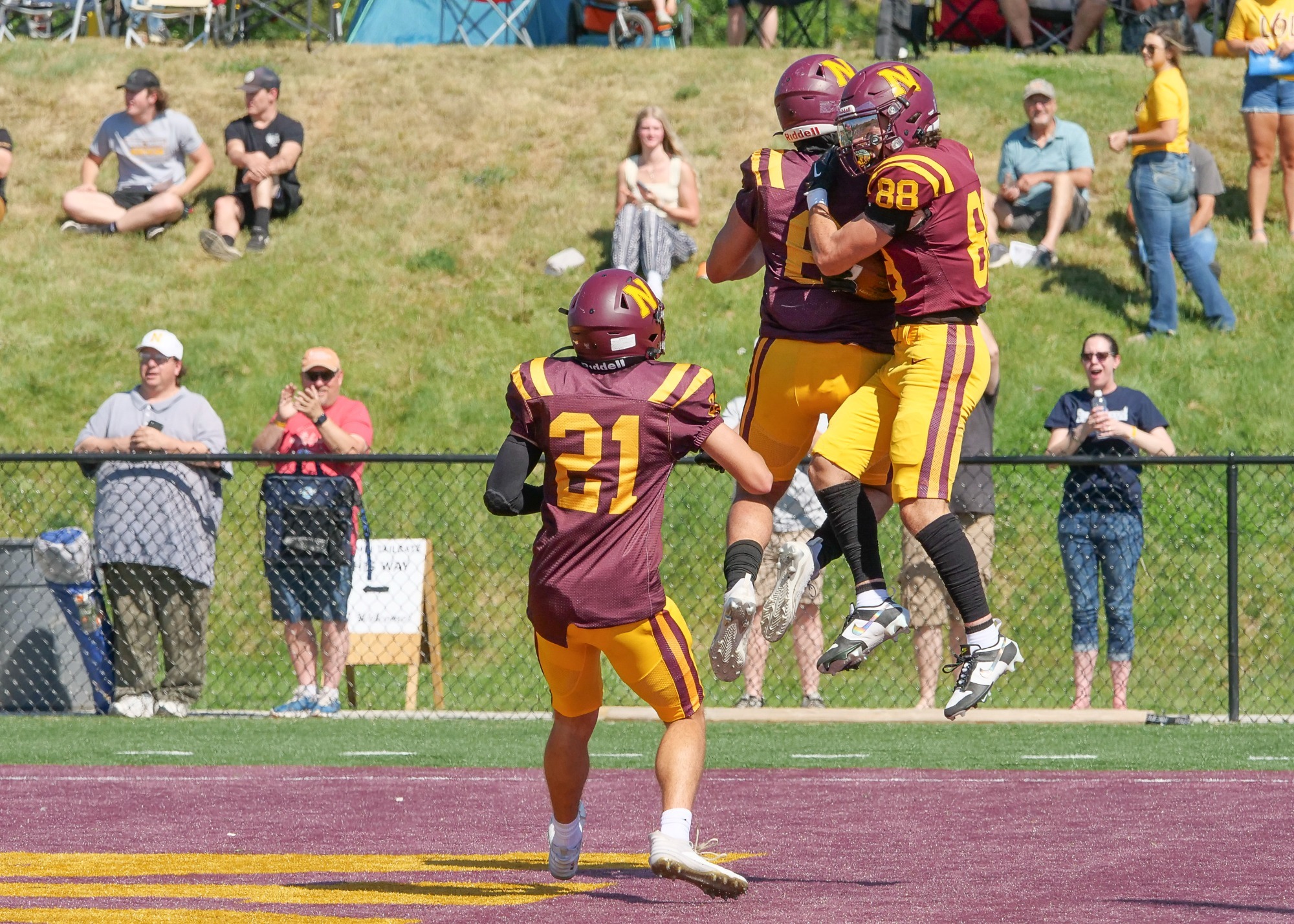 Lights Lose on a Last Second Touchdown 21-20 - Montana State University ...