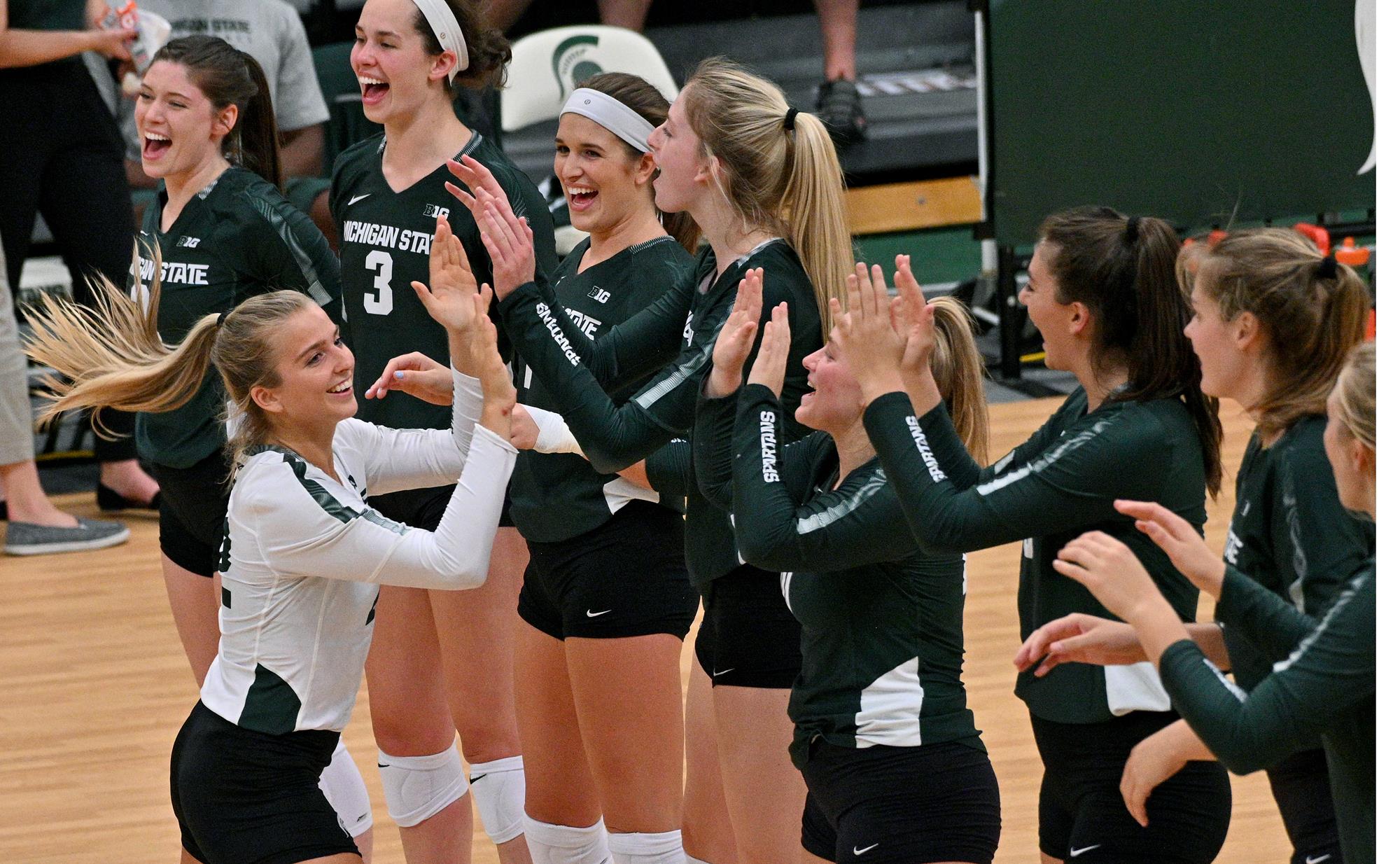 Meredith Norris - Volleyball - Michigan State University Athletics